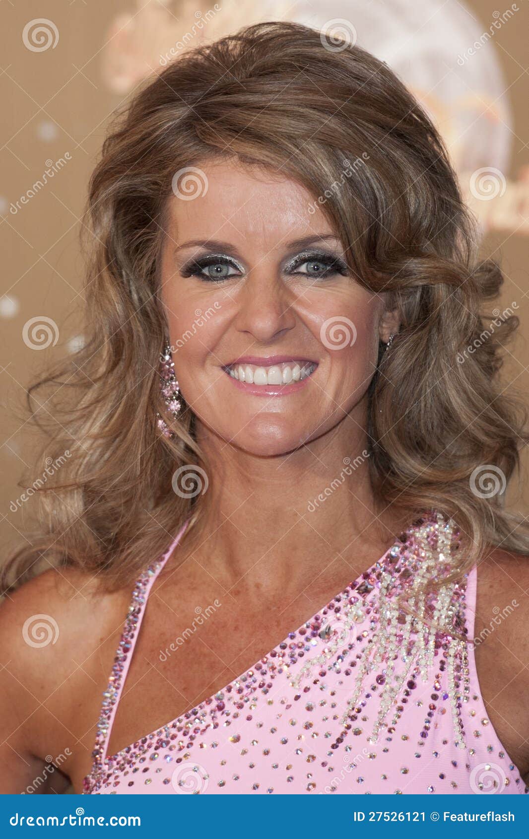 Erin Boag editorial photo. Image of strictly, arriving - 27526121
