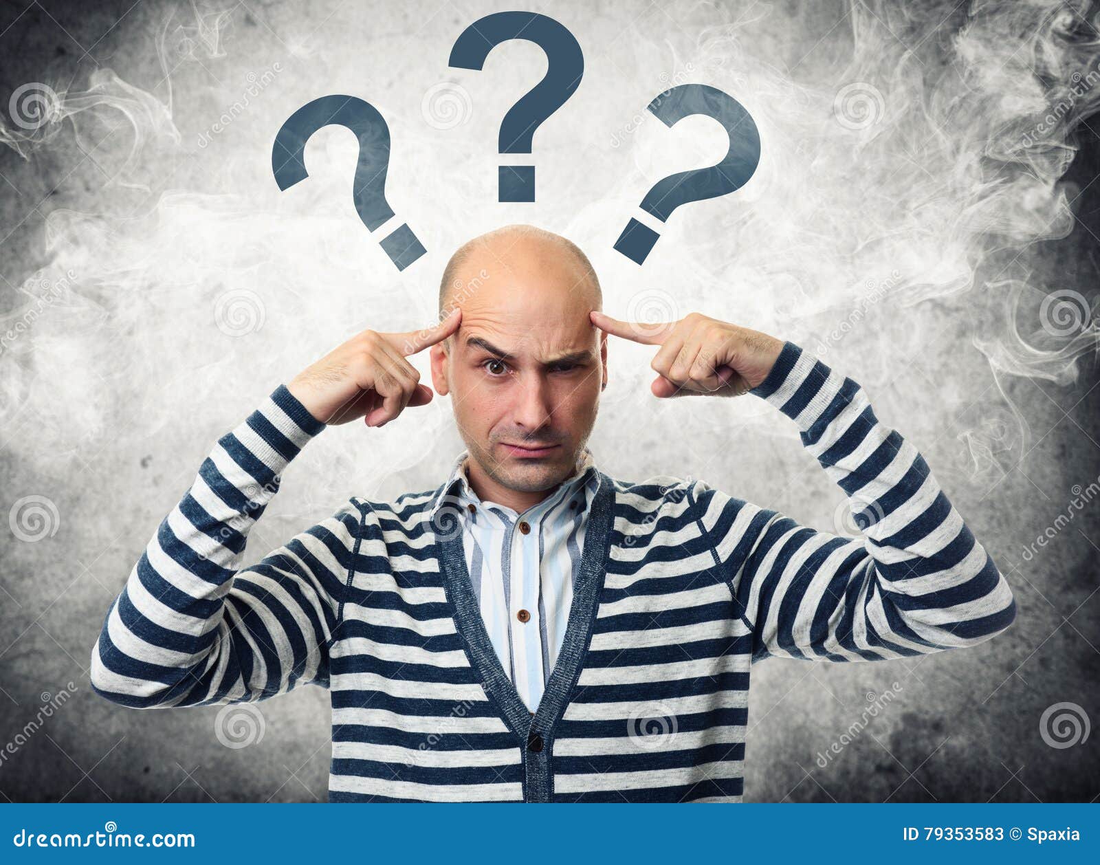 Seriöser Denker Mit Skeptischer Einstellung Stockbild - Bild von ...