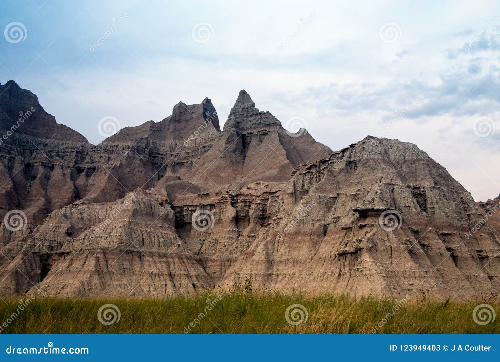 Eroding Cliffs and Prairie Grass in Badlands National Park, South ...