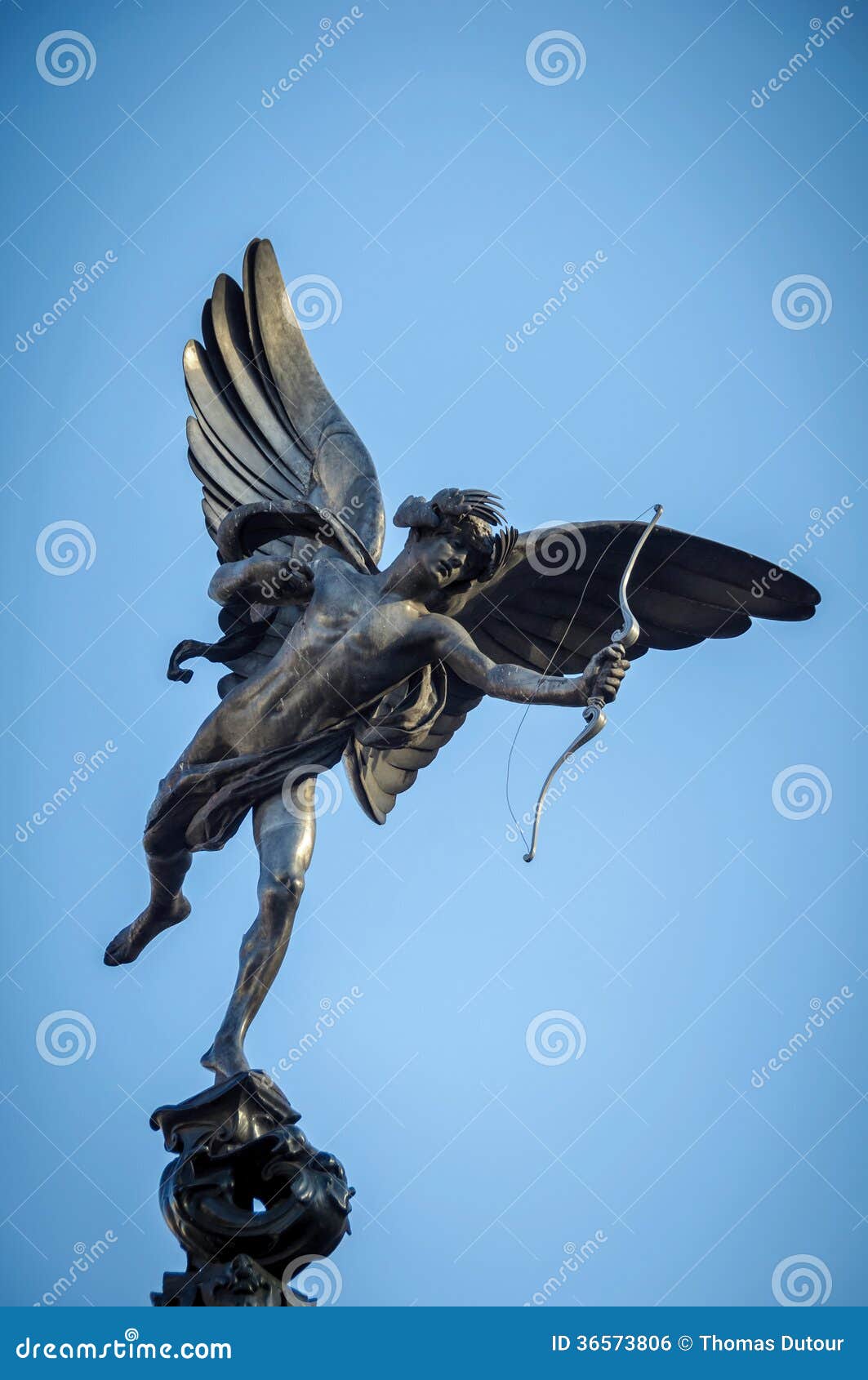 Eros Statue at Piccadilly Circus Stock Photo - Image of piccadilly ...