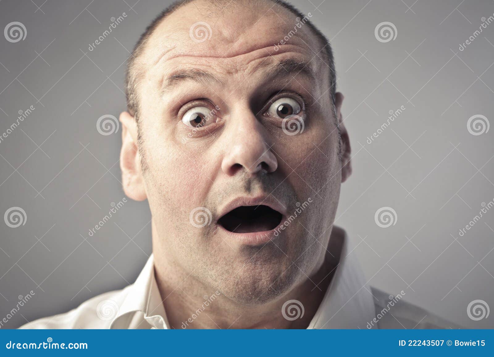 Erstaunen stockbild. Bild von porträt, hintergrund, wand - 22243507