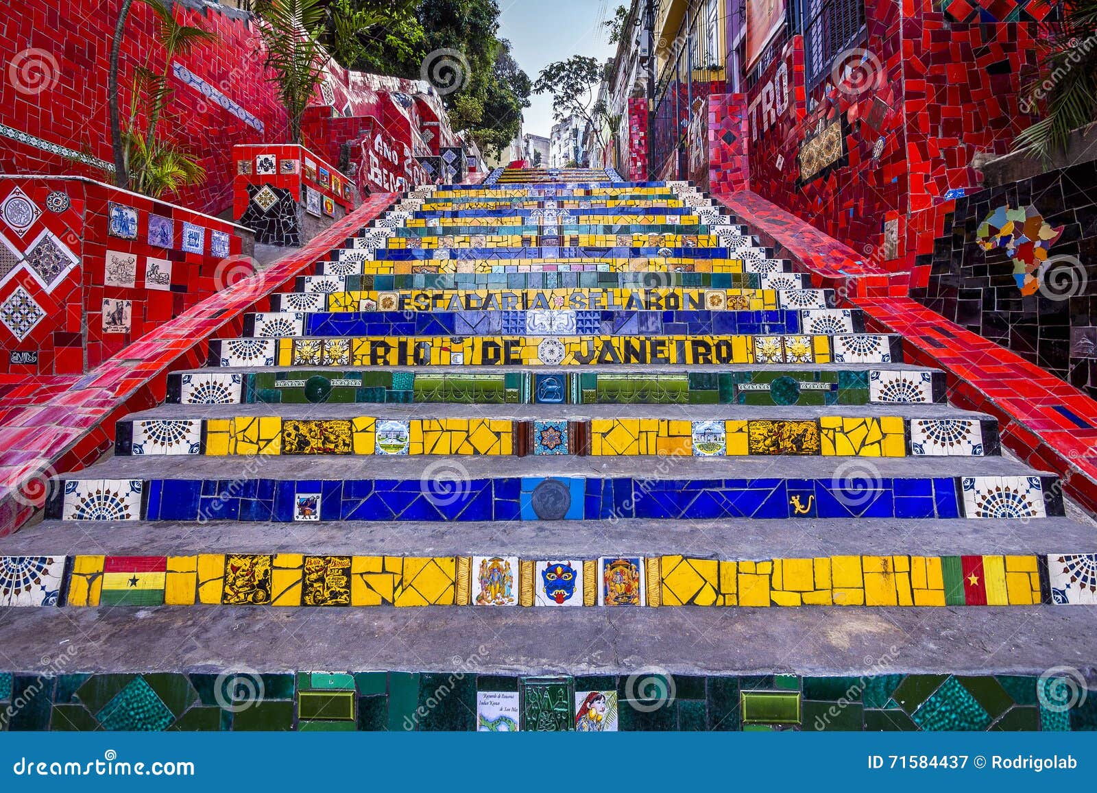 Escadaria Selaron, Rio De Janeiro, Brasil Fotografia Editorial - Imagem ...