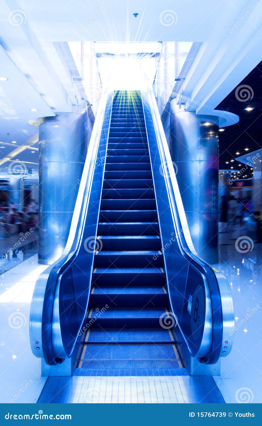 Escalator stock image. Image of entrance, movement, centre - 15764739