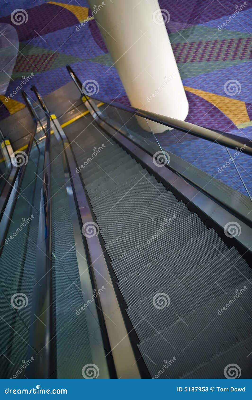 Escalator stock image. Image of view, interiors, building - 5187953