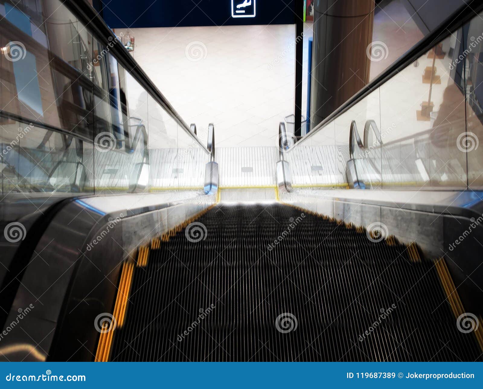 Escalator in airport stock image. Image of motion, perspective - 119687389