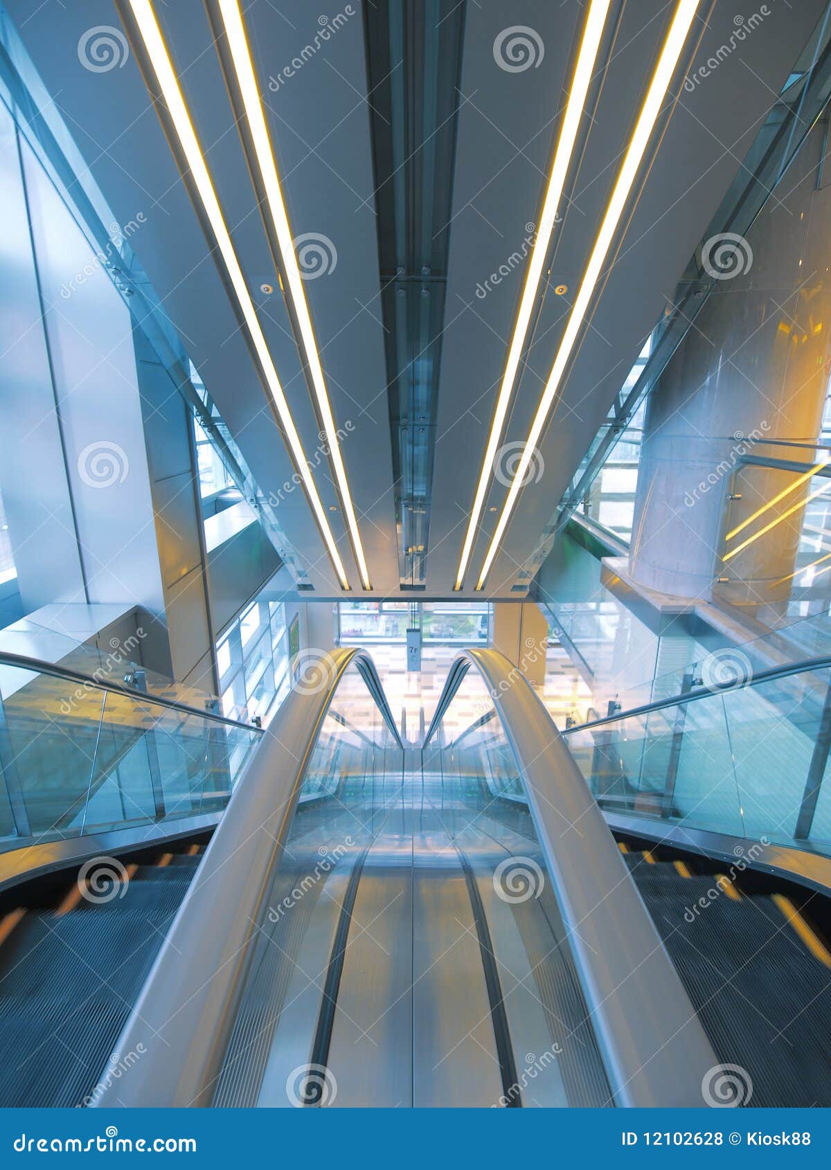 Escalator in Department Store Stock Photo - Image of entrance, finance ...