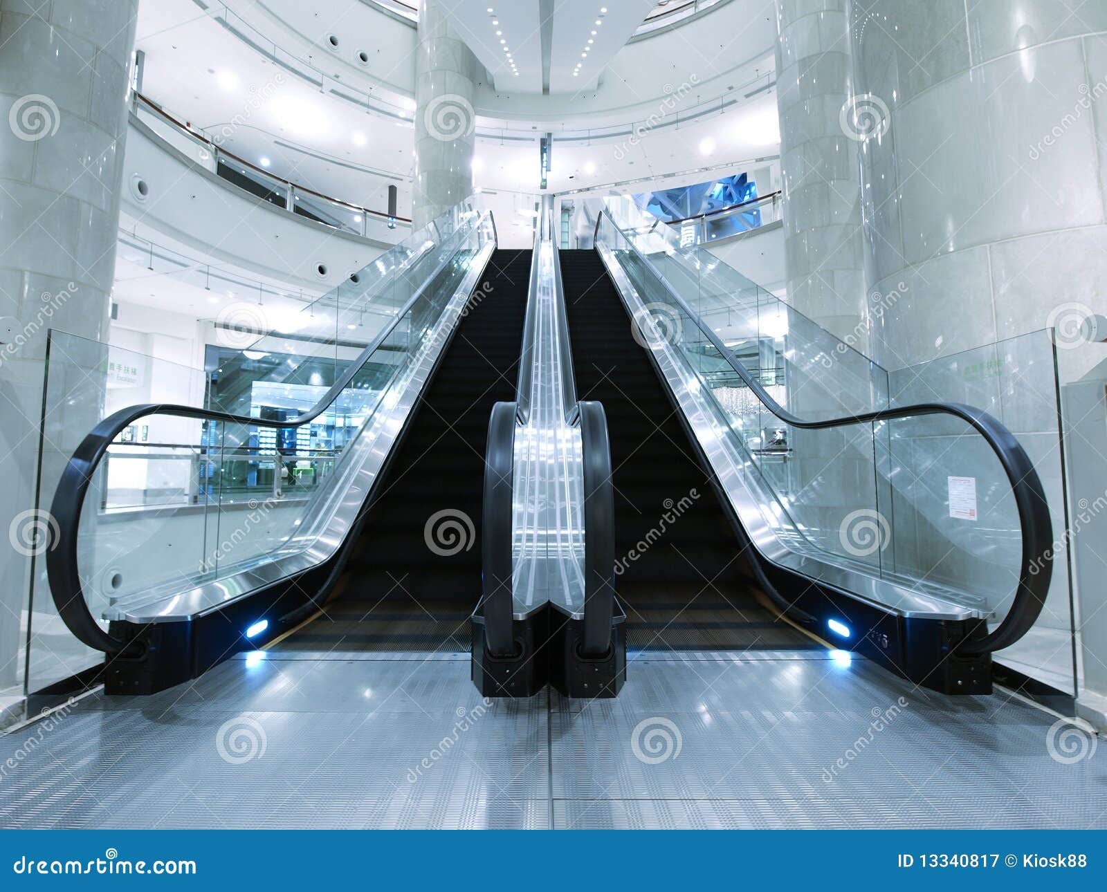 Escalator in Department Store Stock Image - Image of modern, floor ...