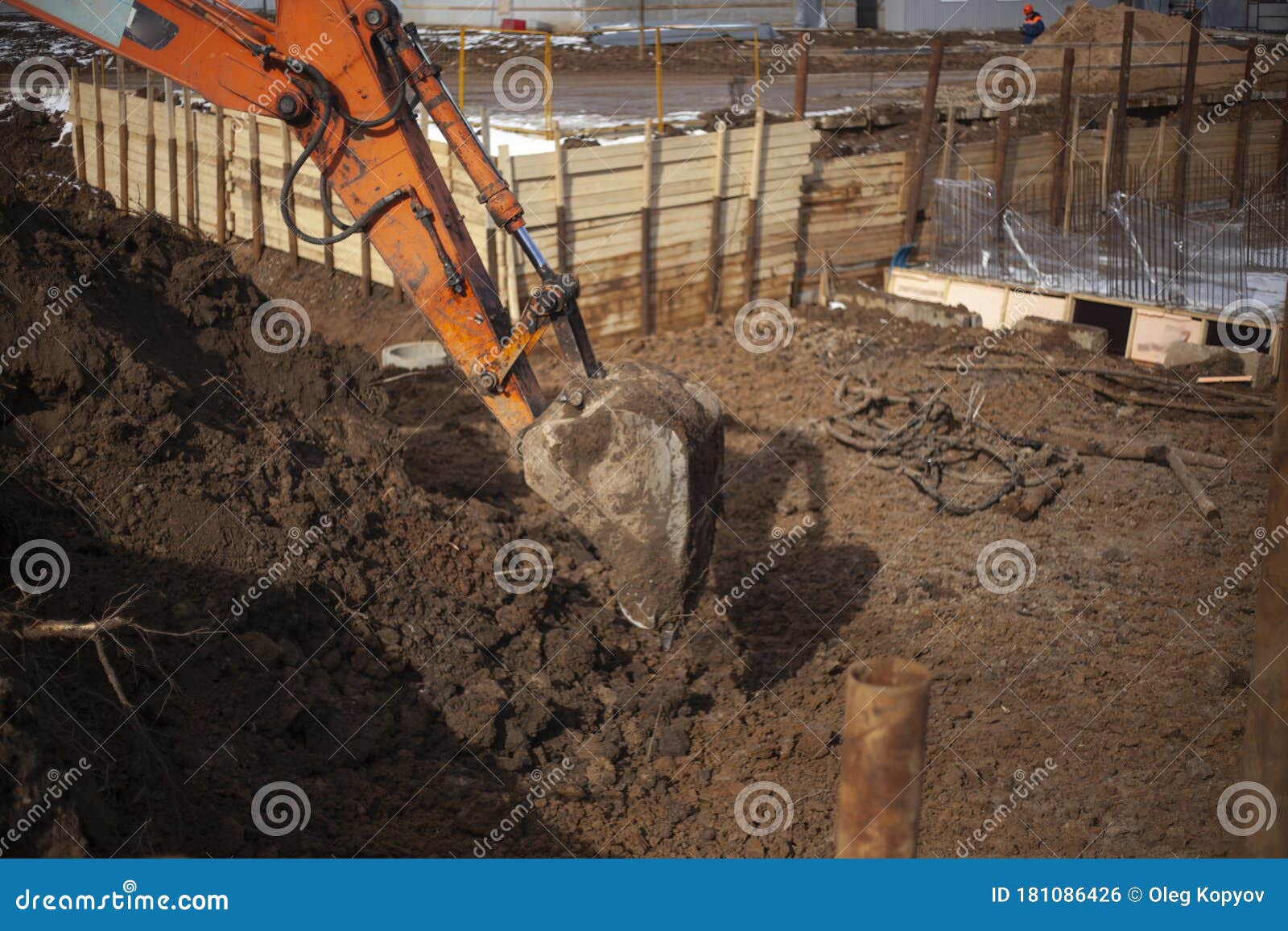 An Escalator Digs the Ground. Stock Photo - Image of prepares, complex ...
