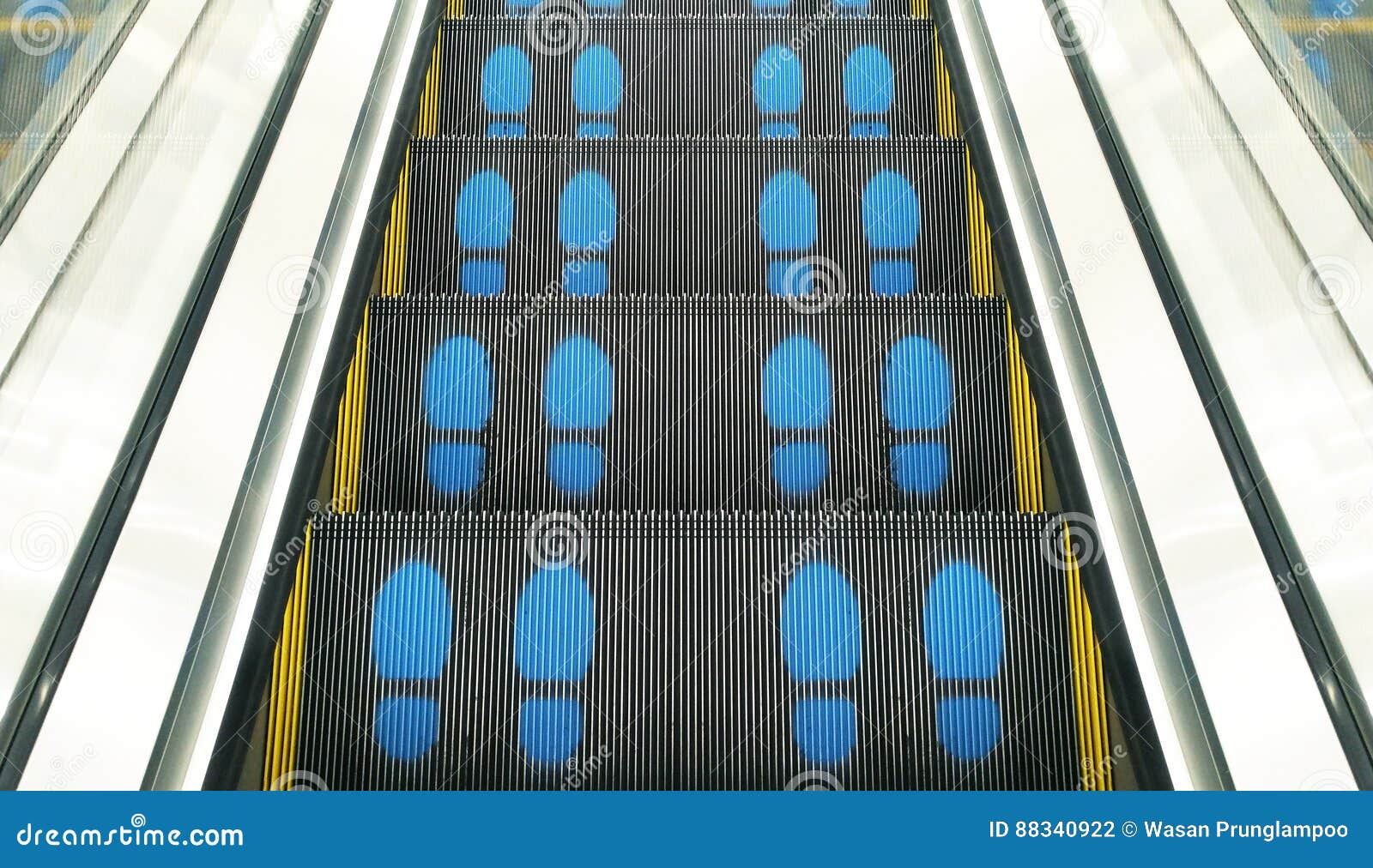 Escalator stock photo. Image of occupation, color, staircase - 88340922