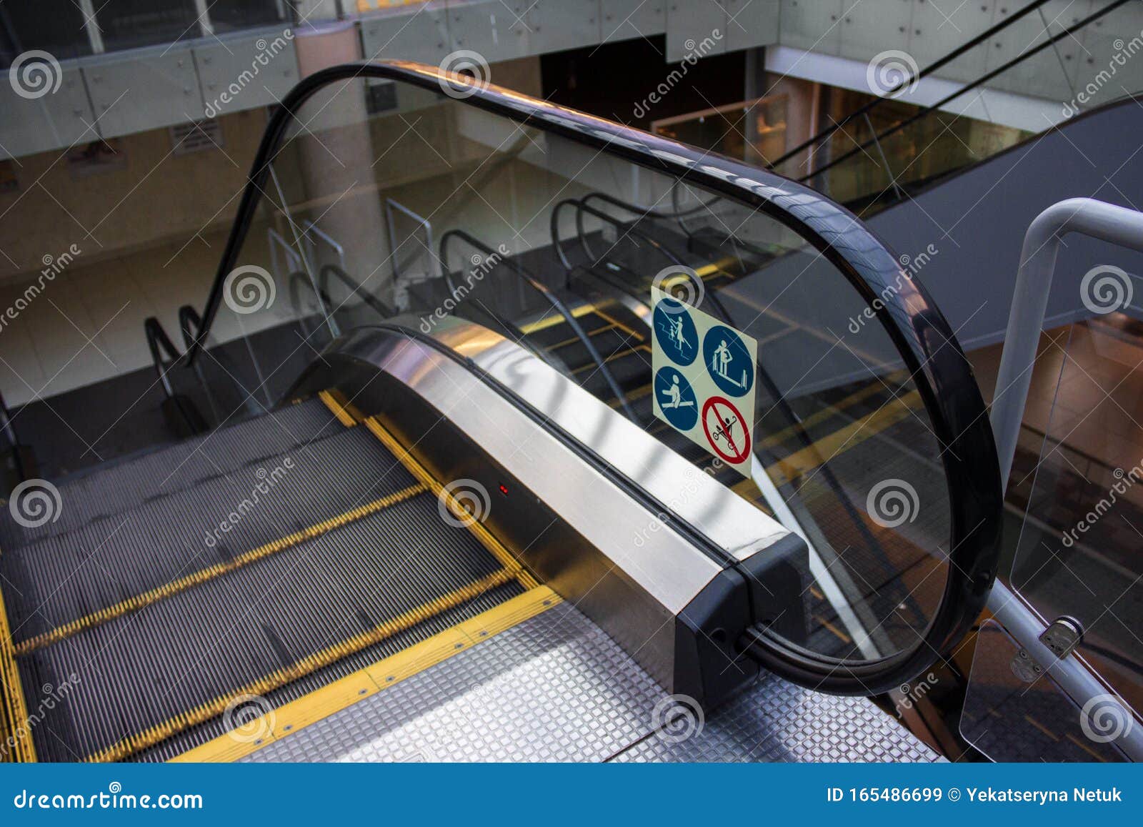 Escalator Guidelines. Signs on an Escalator, Warning Signs, the ...
