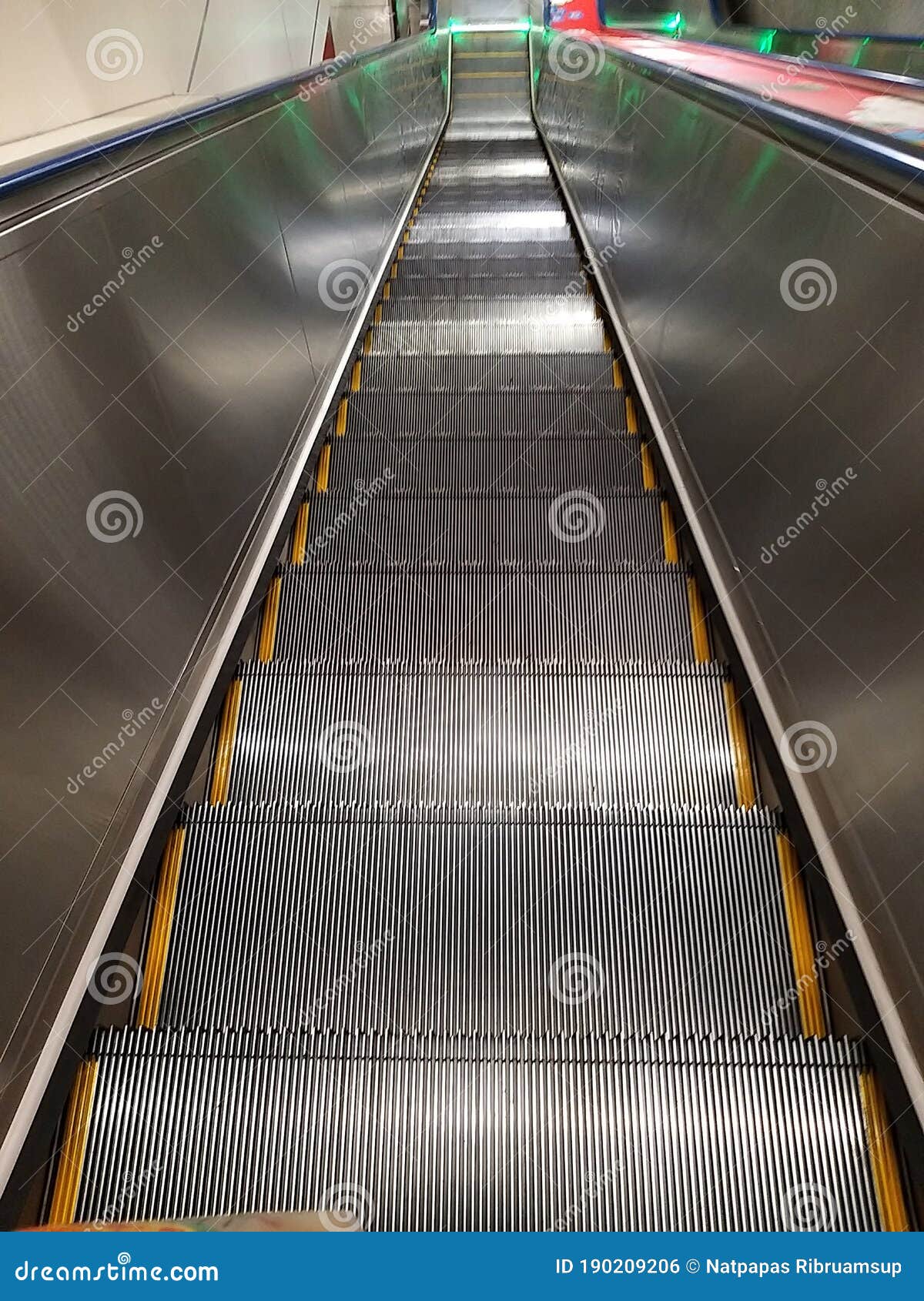 Escalator ladder to mrt stock photo. Image of light - 190209206