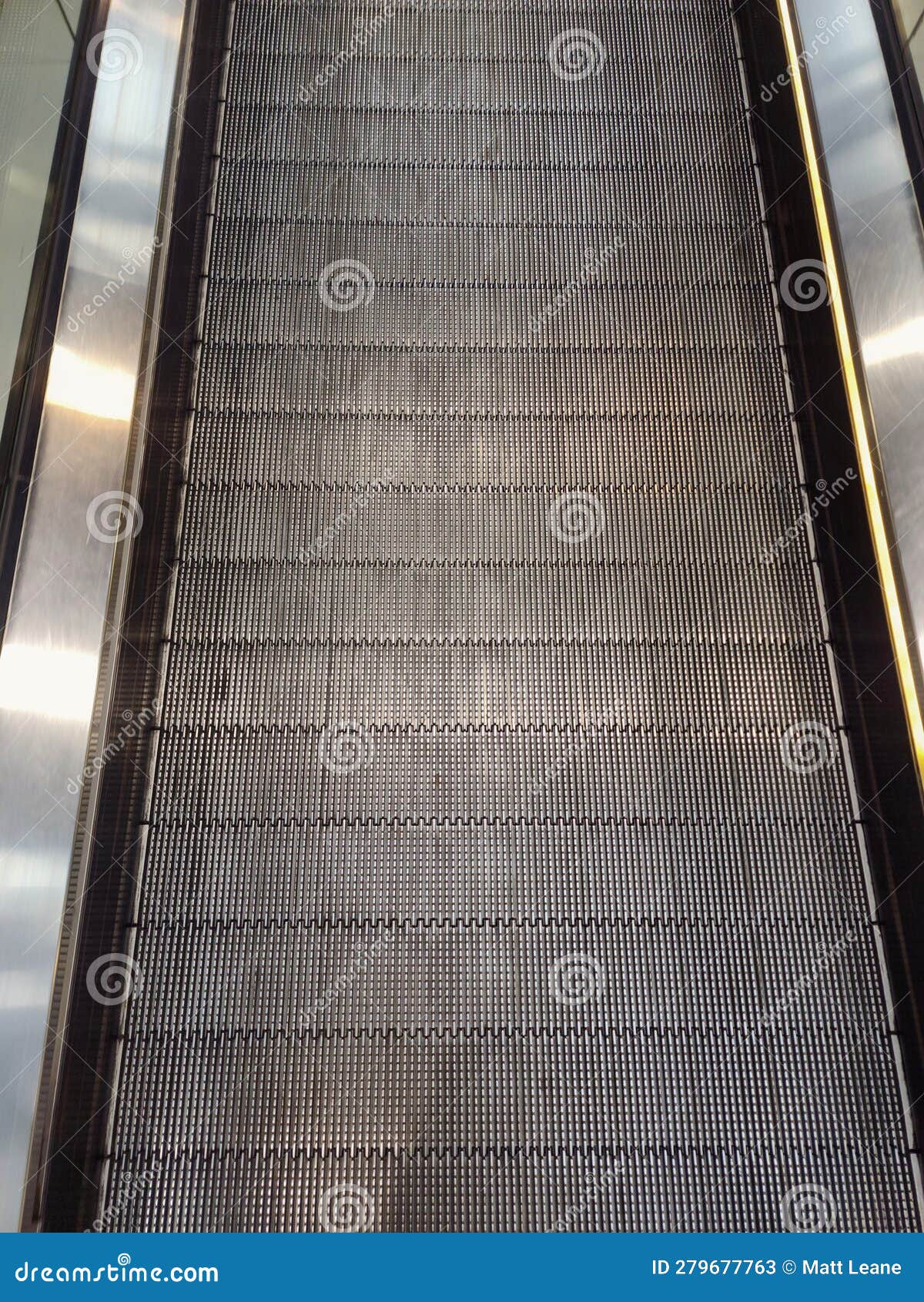Escalator Metal Steps with Engineering Metal Technology during the ...