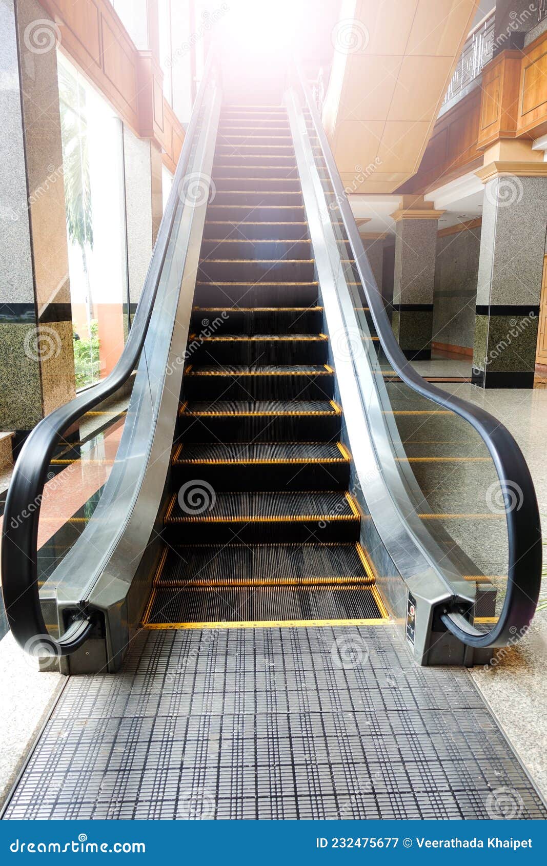 Escalator at the Modern Hotel Stock Image - Image of business, modern ...