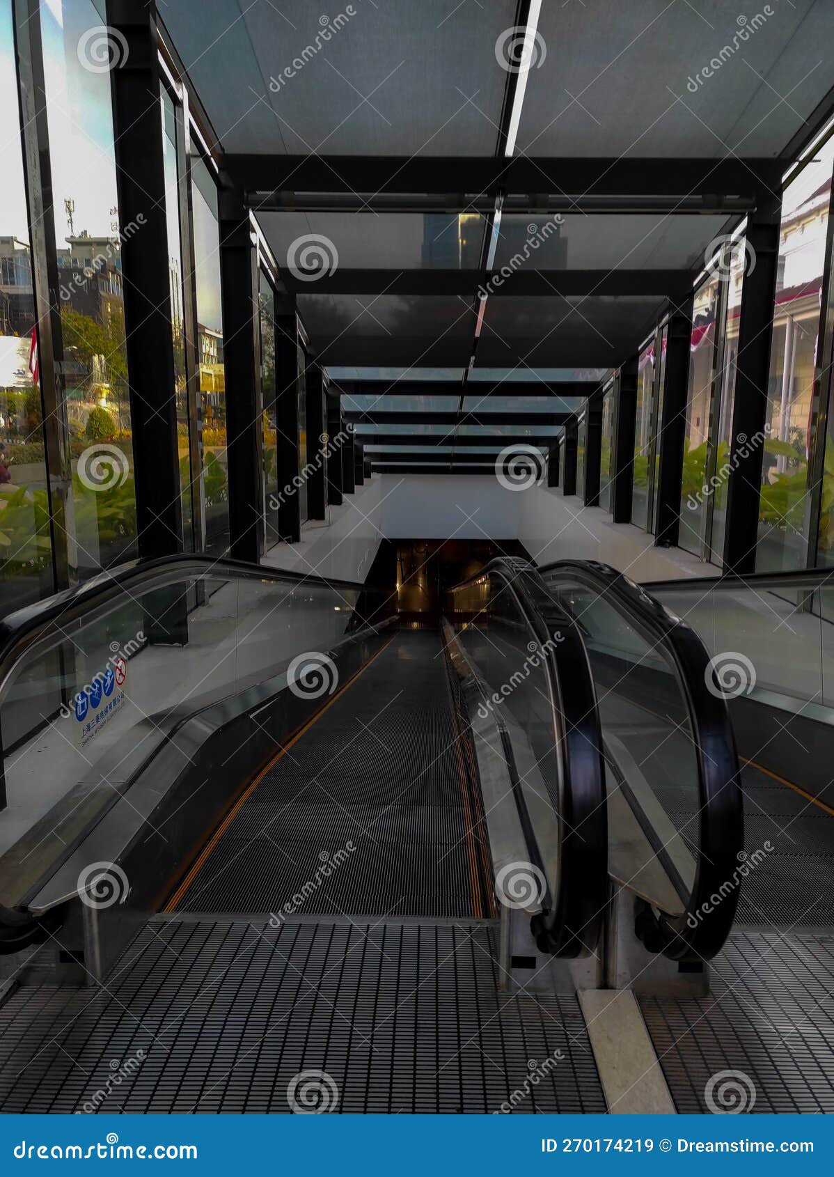 Escalator View Going To Exhibition Stock Image - Image of exhibition ...
