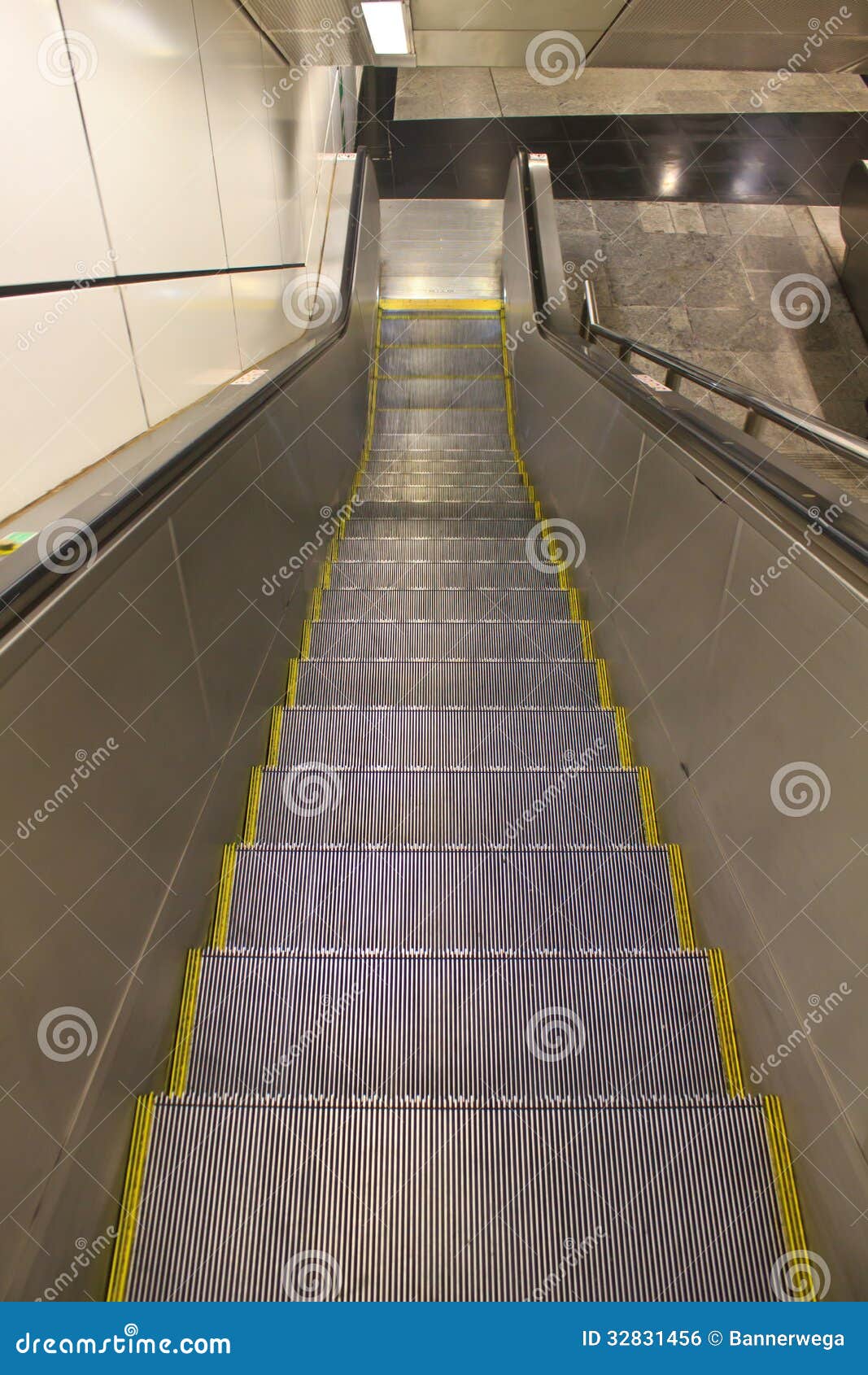 Escalators stock photo. Image of staircase, station, built - 32831456