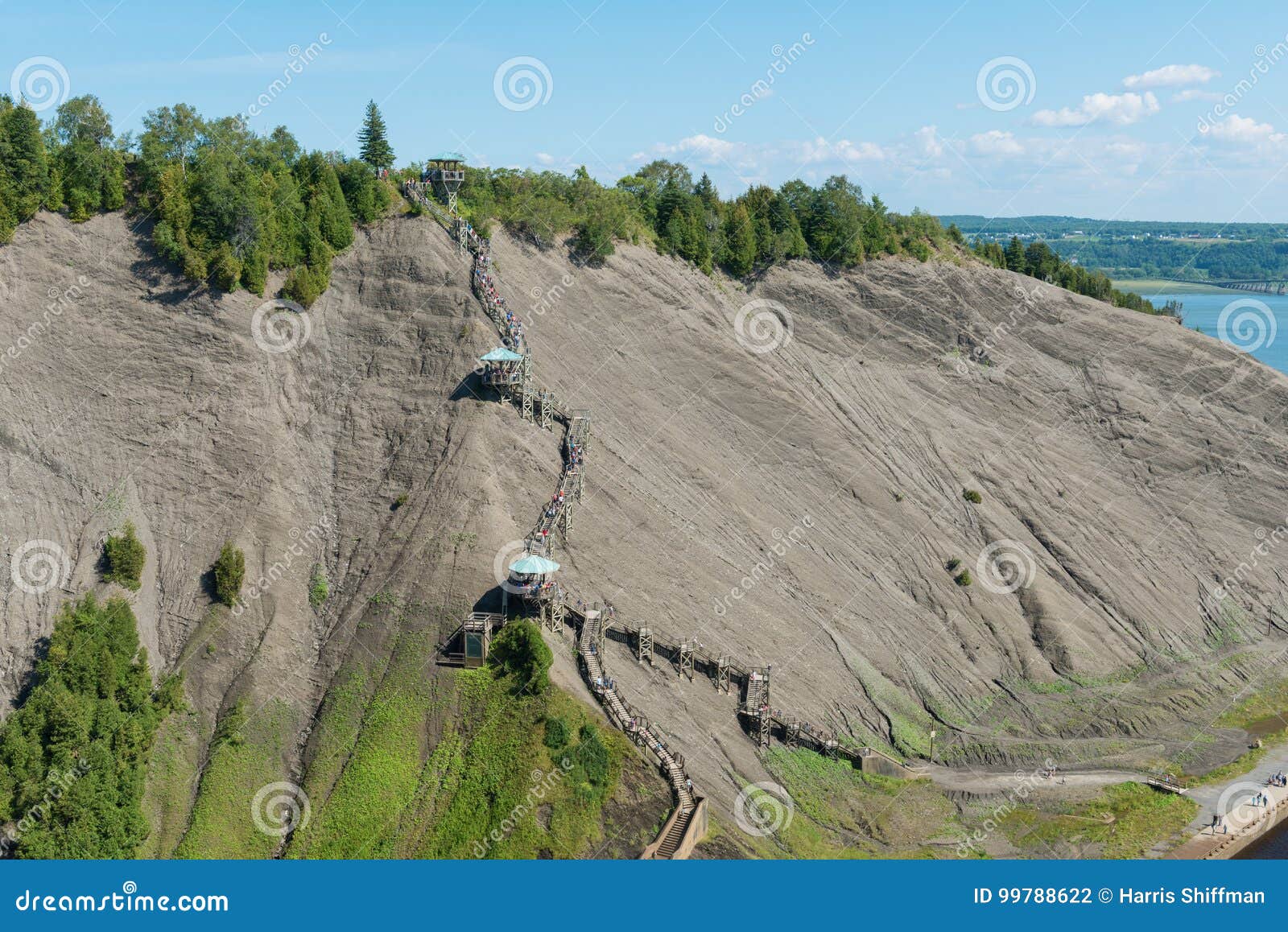 Escalera Del Acantilado Escarpado Foto de archivo - Imagen de escalera ...