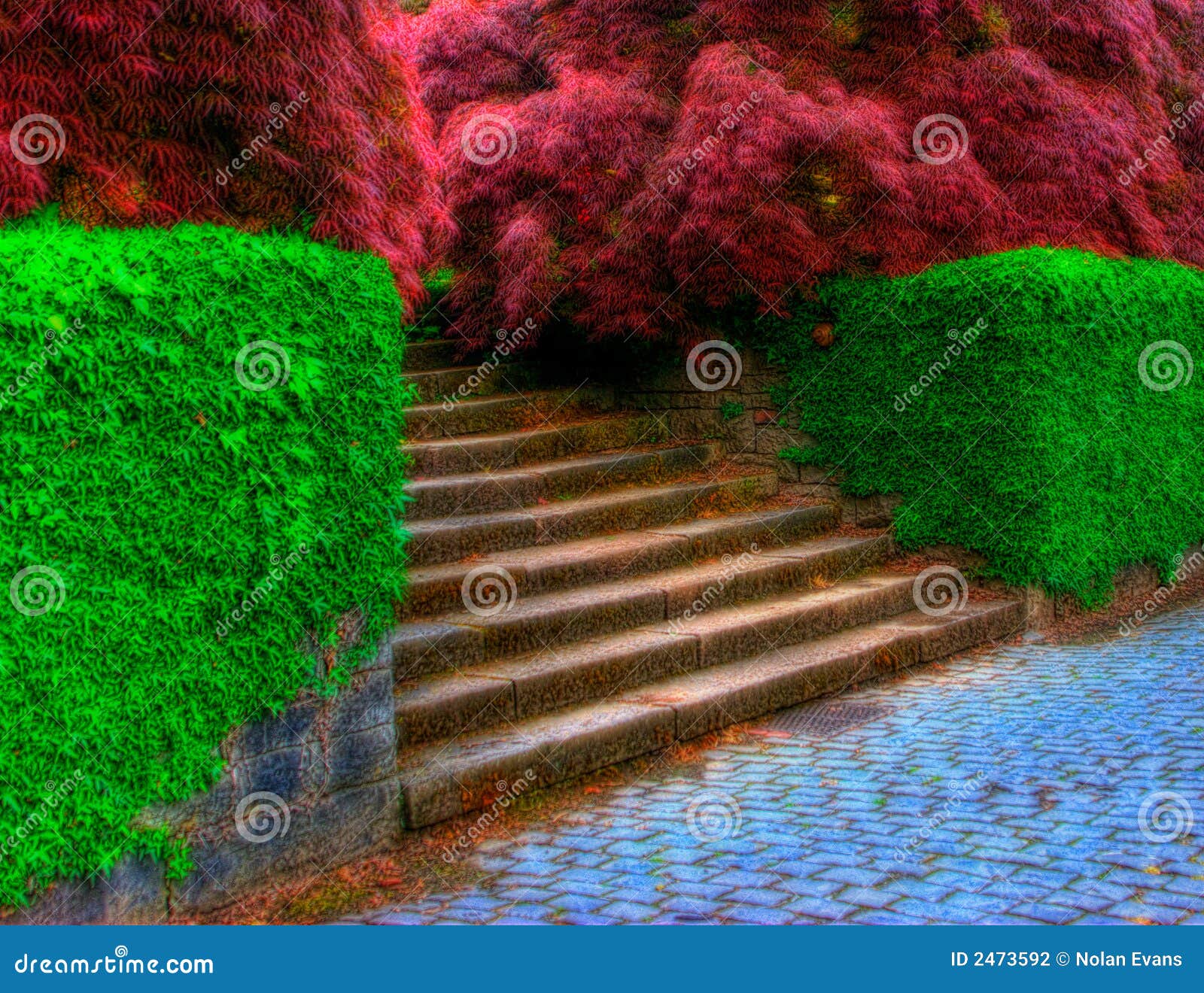 Escaleras surrealistas foto de archivo. Imagen de extracto - 2473592