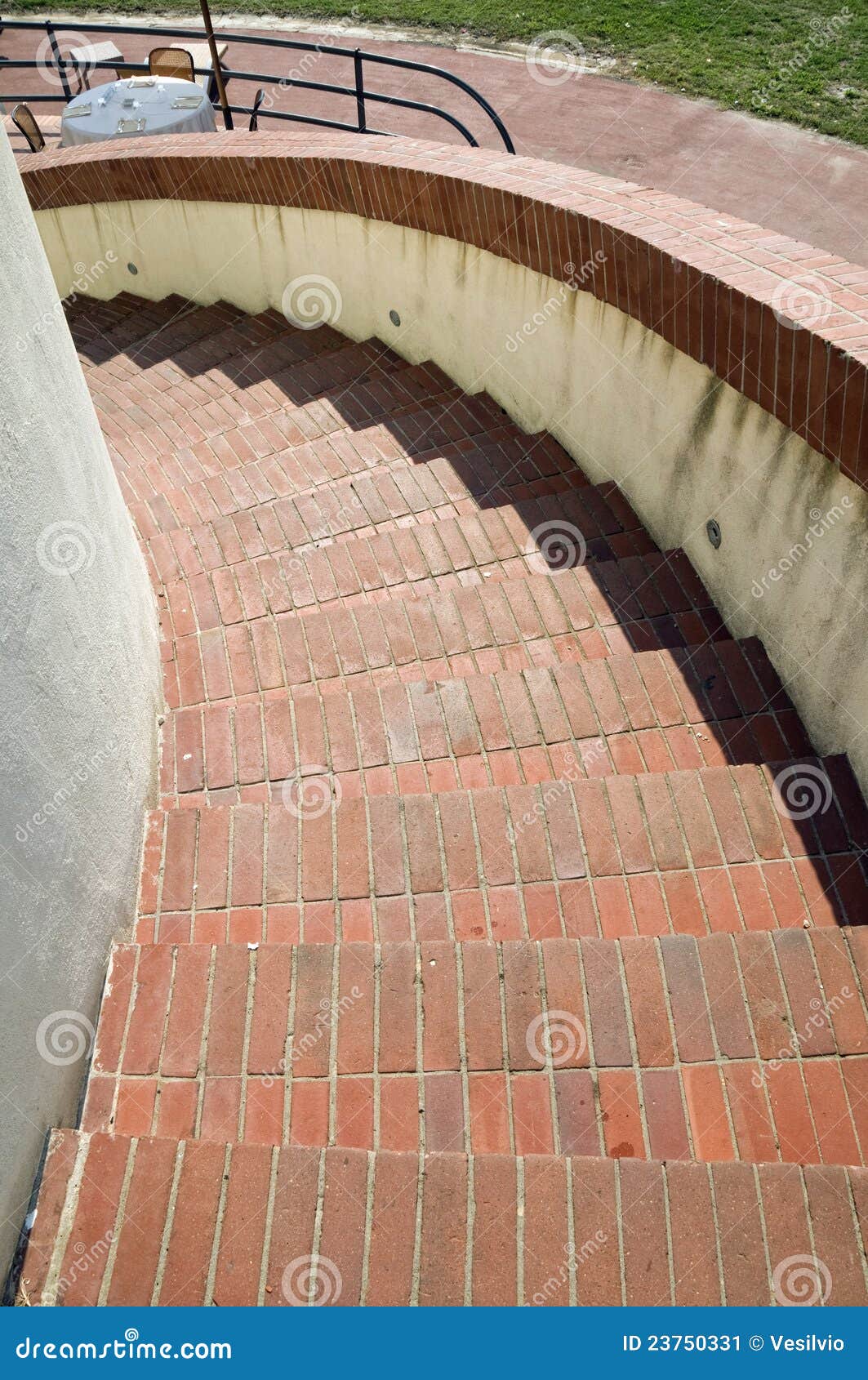 Escalier spiralé image stock. Image du abstrait, architectural - 23750331