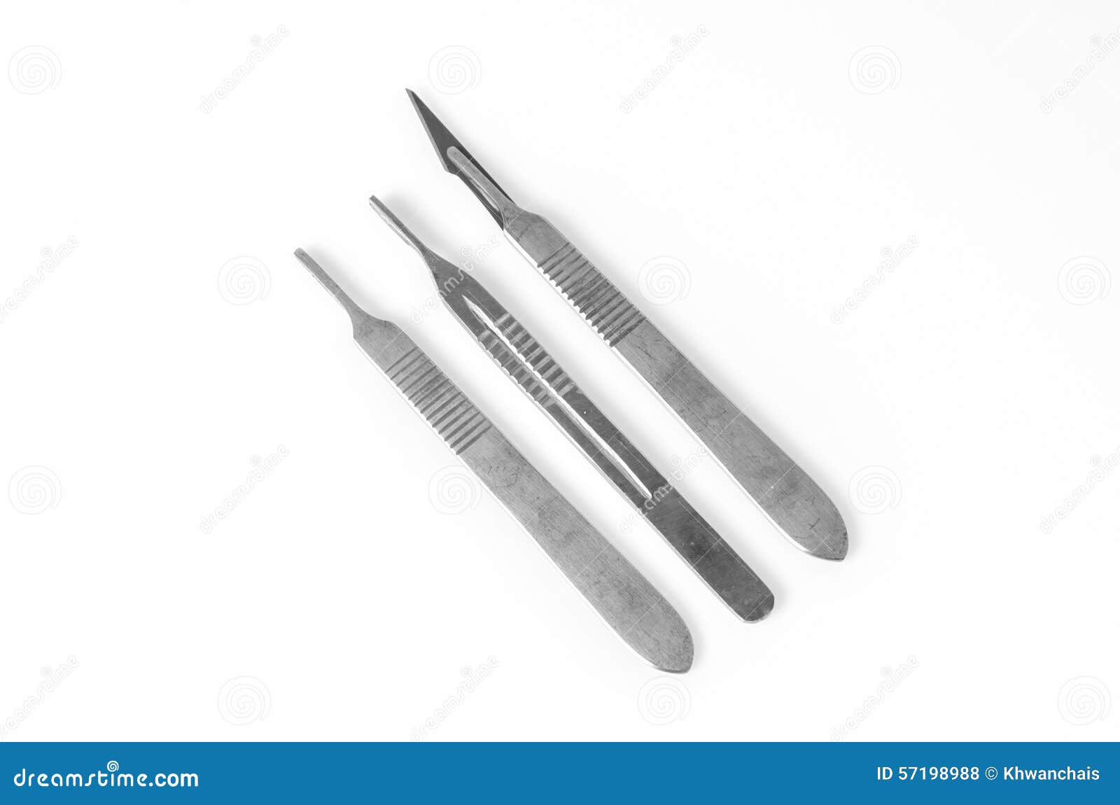 Escalpelo En El Fondo Blanco Foto de archivo - Imagen de acero, objetos ...