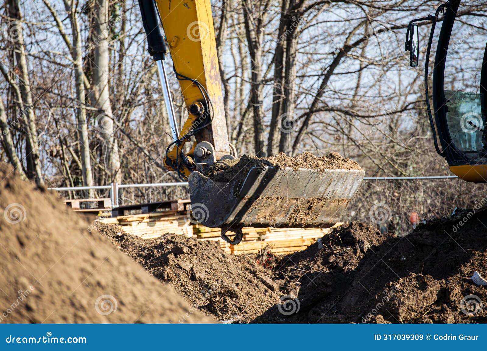 Escavator at Work on a Building Site Stock Image - Image of drainage, mover: 317039309