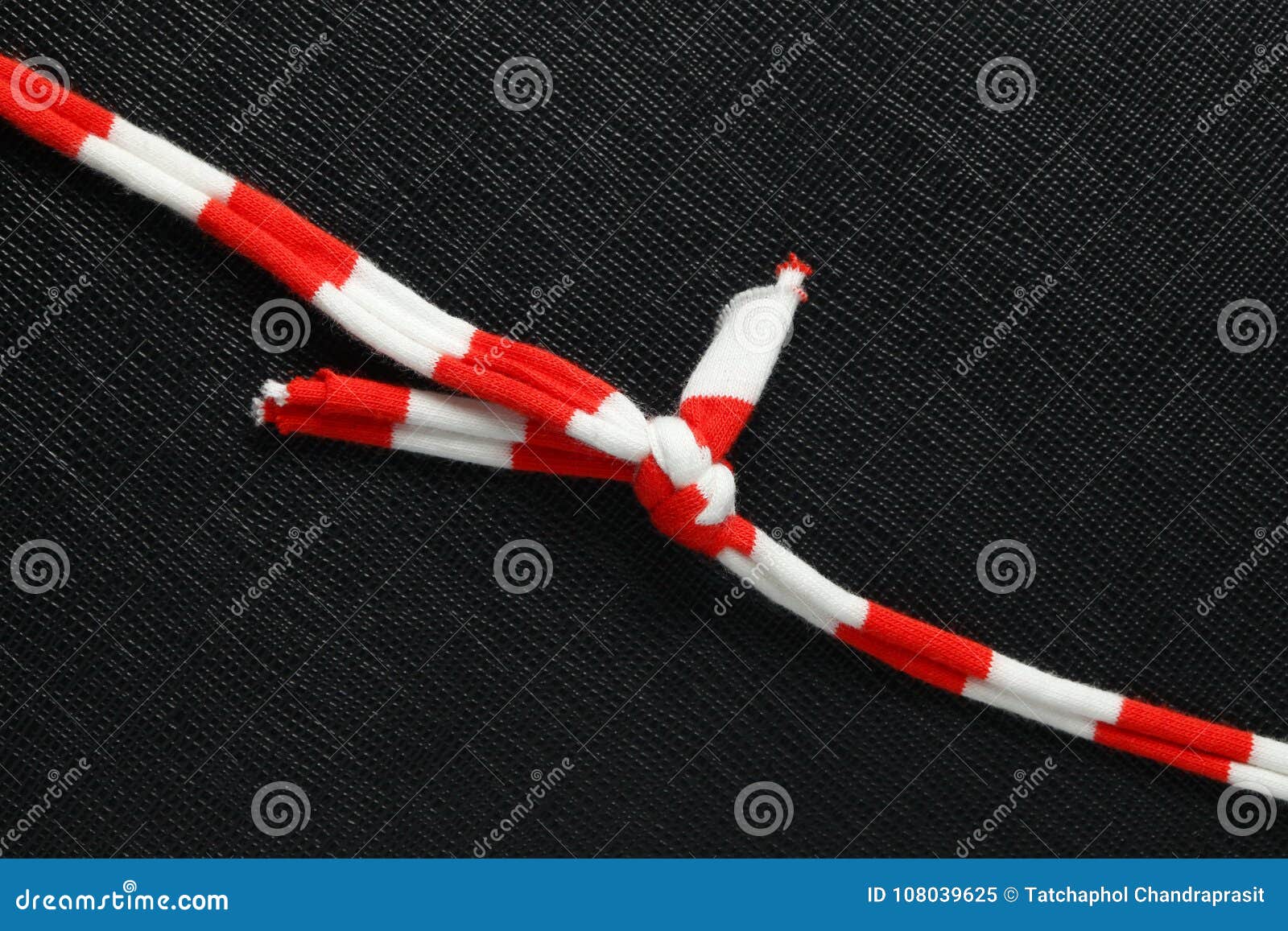 Escena De La Cuerda De La Tela Imagen de archivo - Imagen de muestra ...