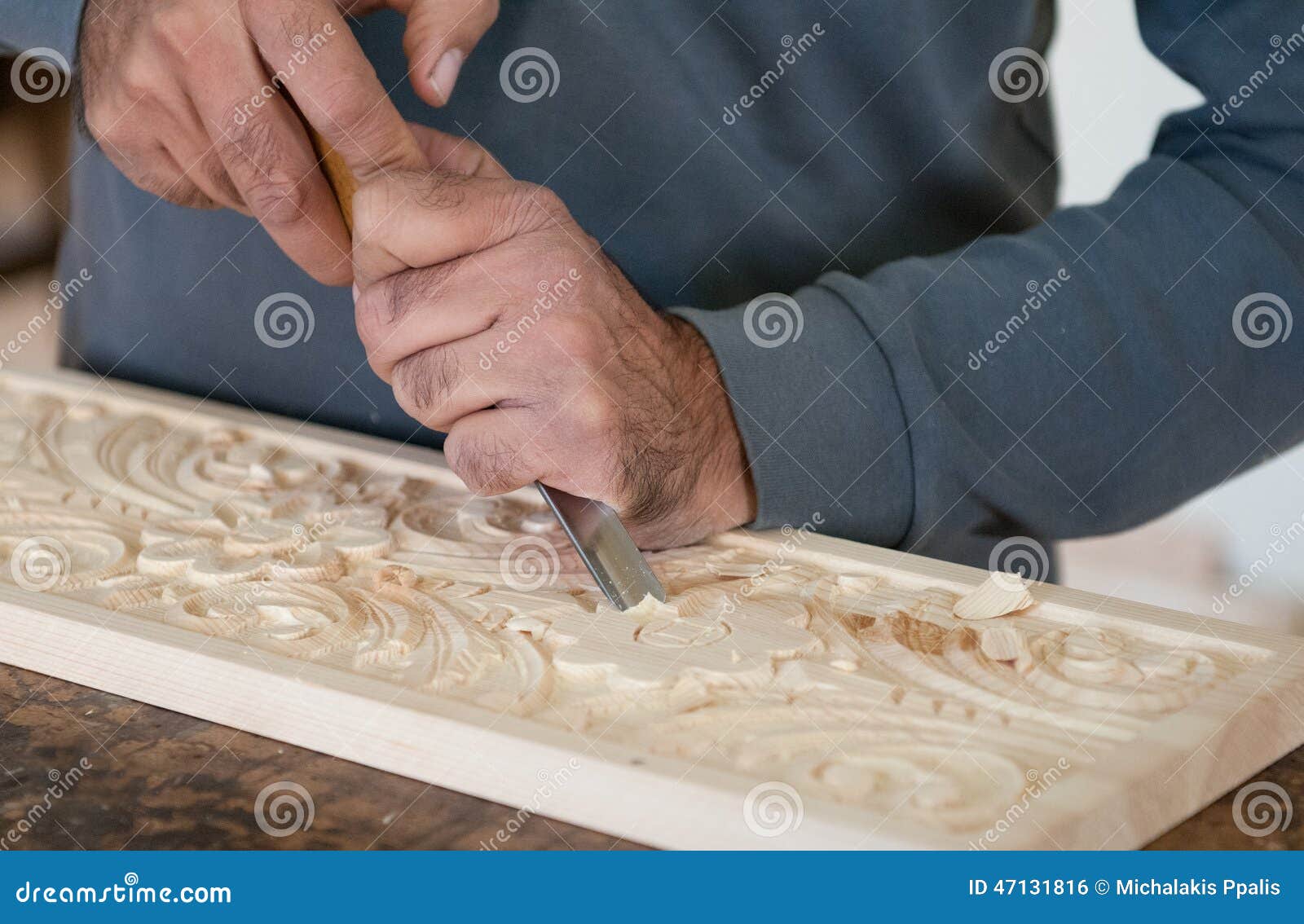 Escultor foto de archivo. Imagen de esculpir, madera - 47131816