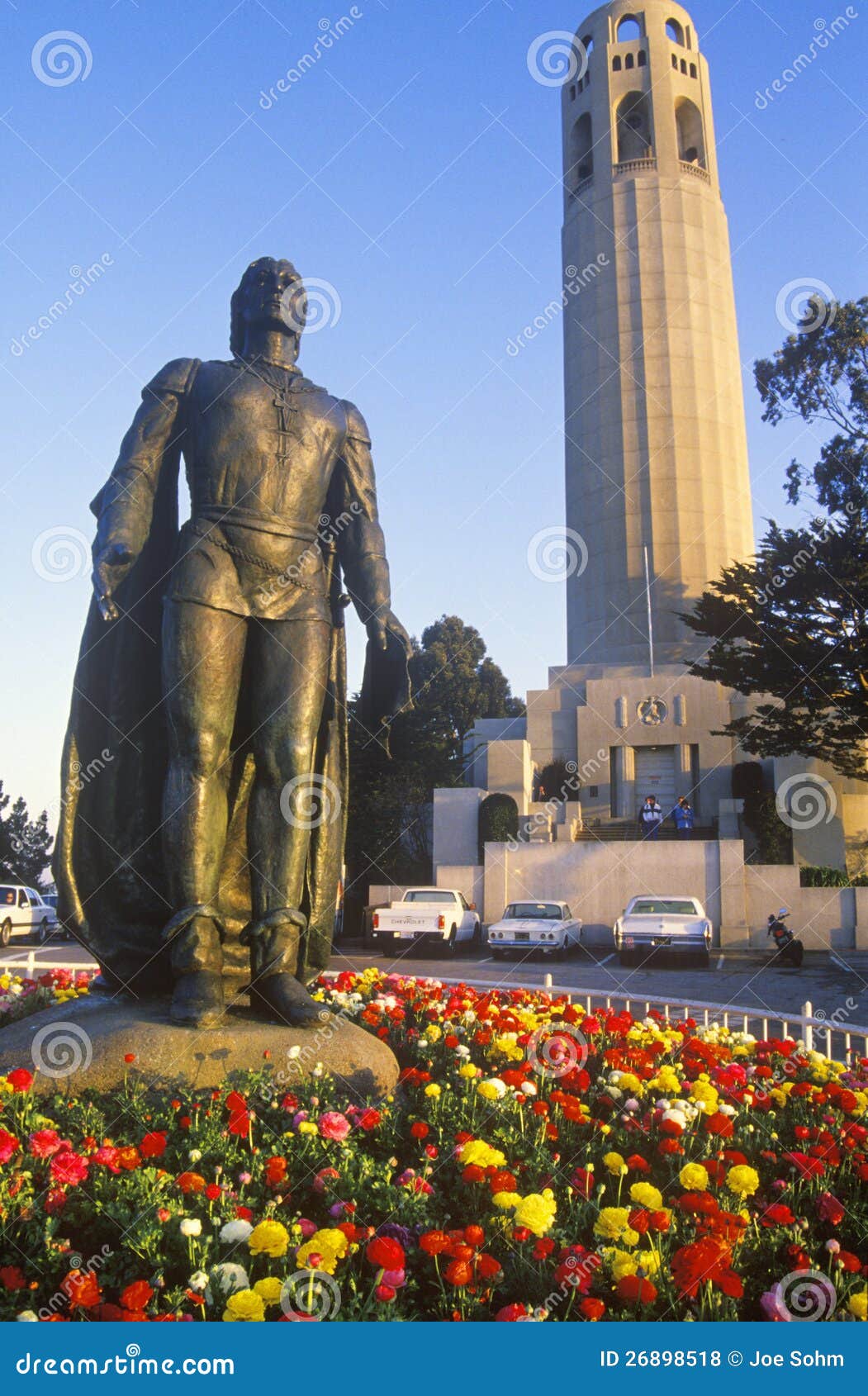Escultura De Bronze De Christopher Columbo Foto de Stock Editorial ...