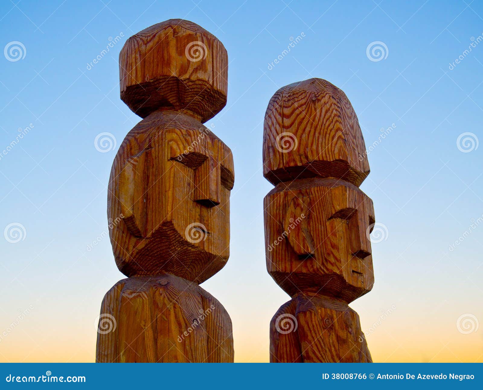 Escultura indígena foto de archivo. Imagen de patagonia - 38008766