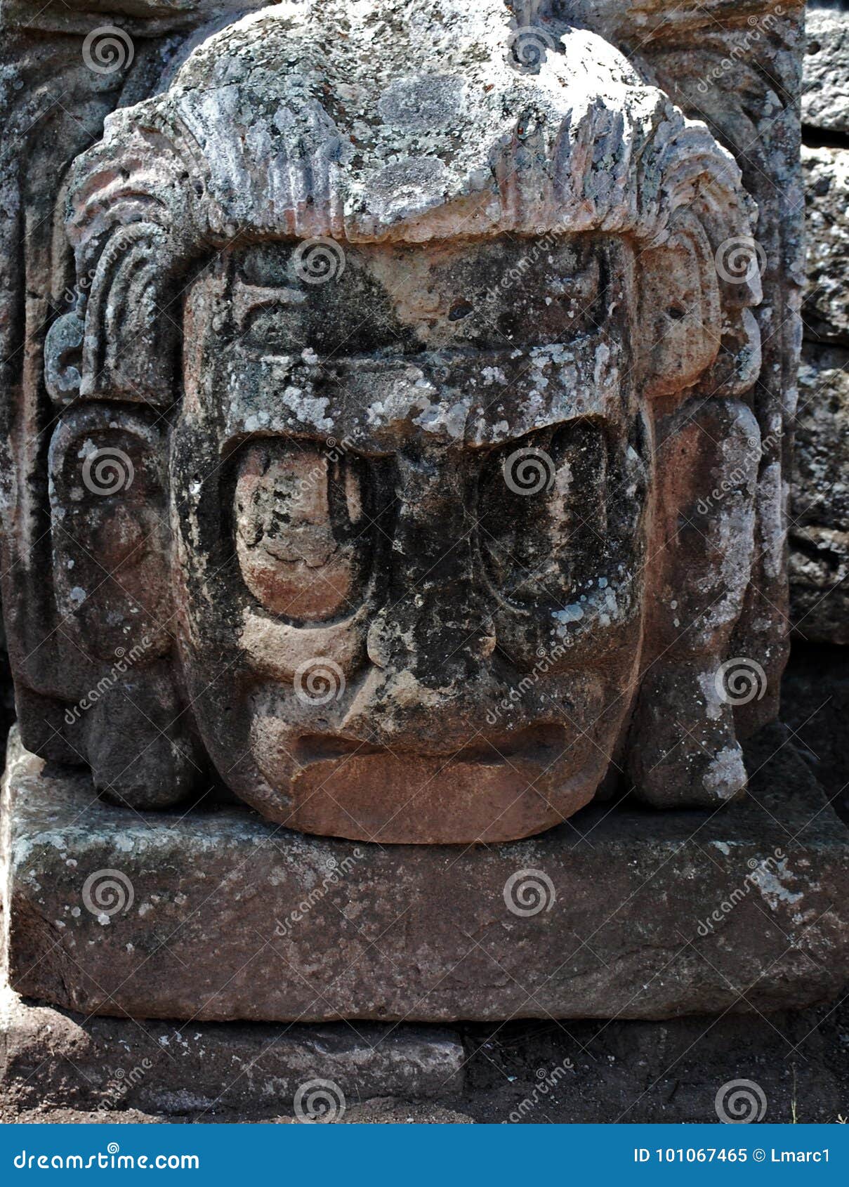Escultura Principal De Piedra Maya Imagen de archivo - Imagen de ...