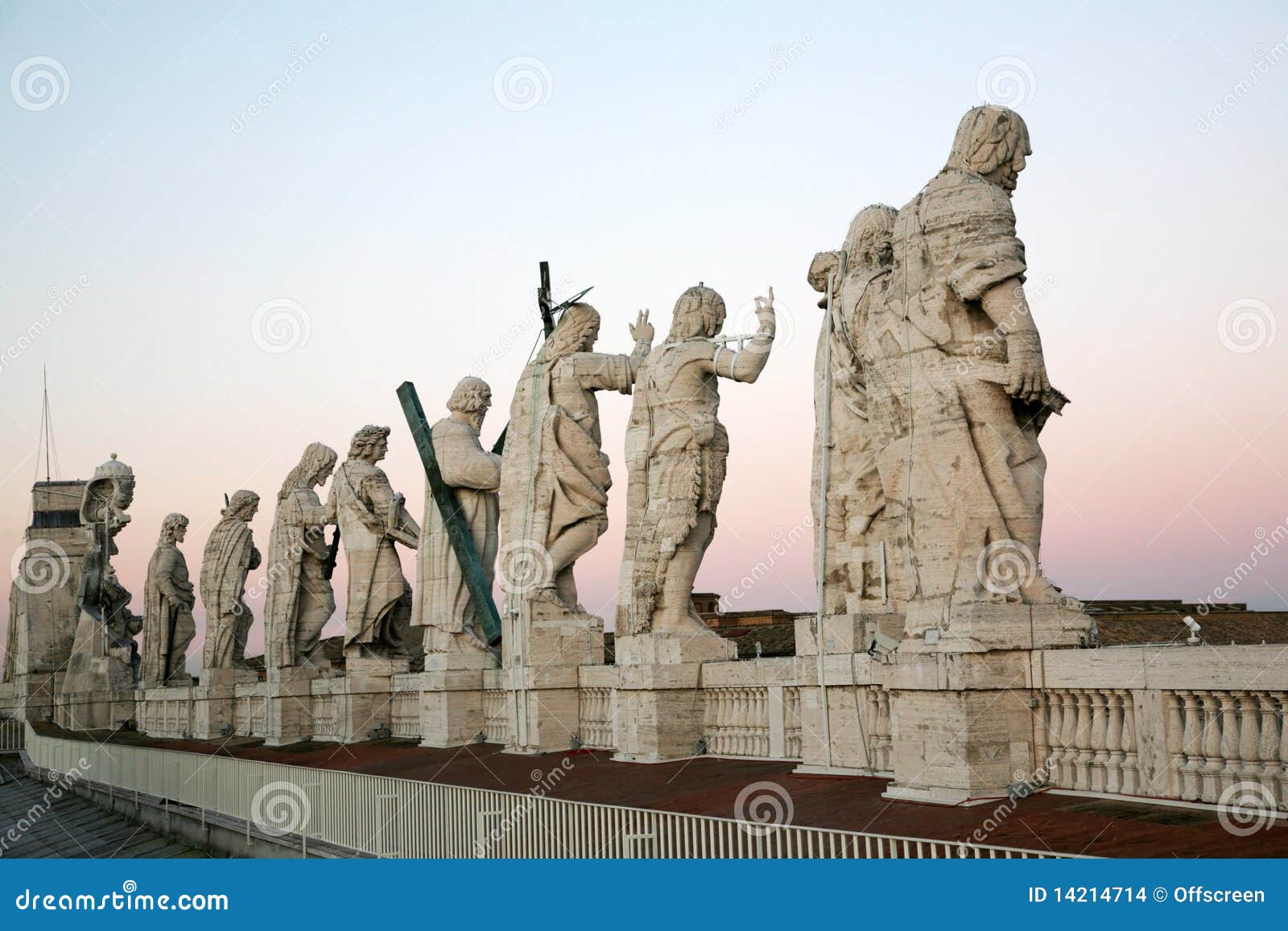 Esculturas De Santos En Vatican Foto de archivo - Imagen de vaticano ...