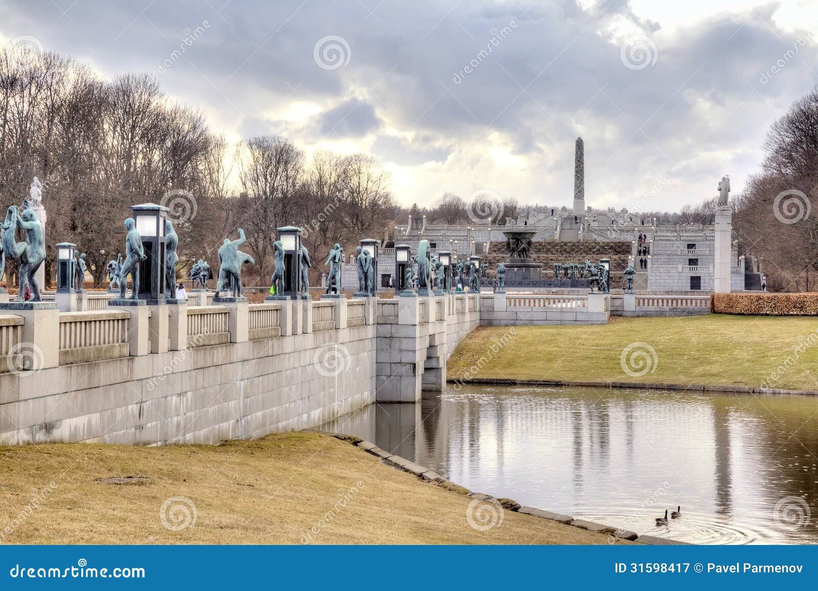 Esculturas En El Parque De Frogner Fotografía editorial - Imagen de ...