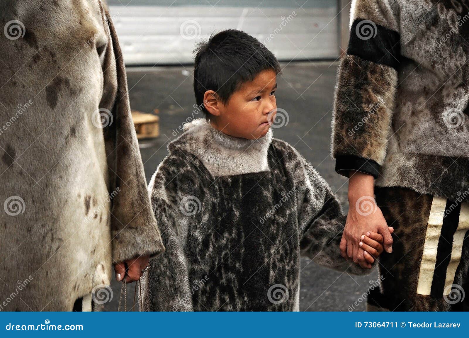 Eskimo child editorial photo. Image of family, person - 73064711