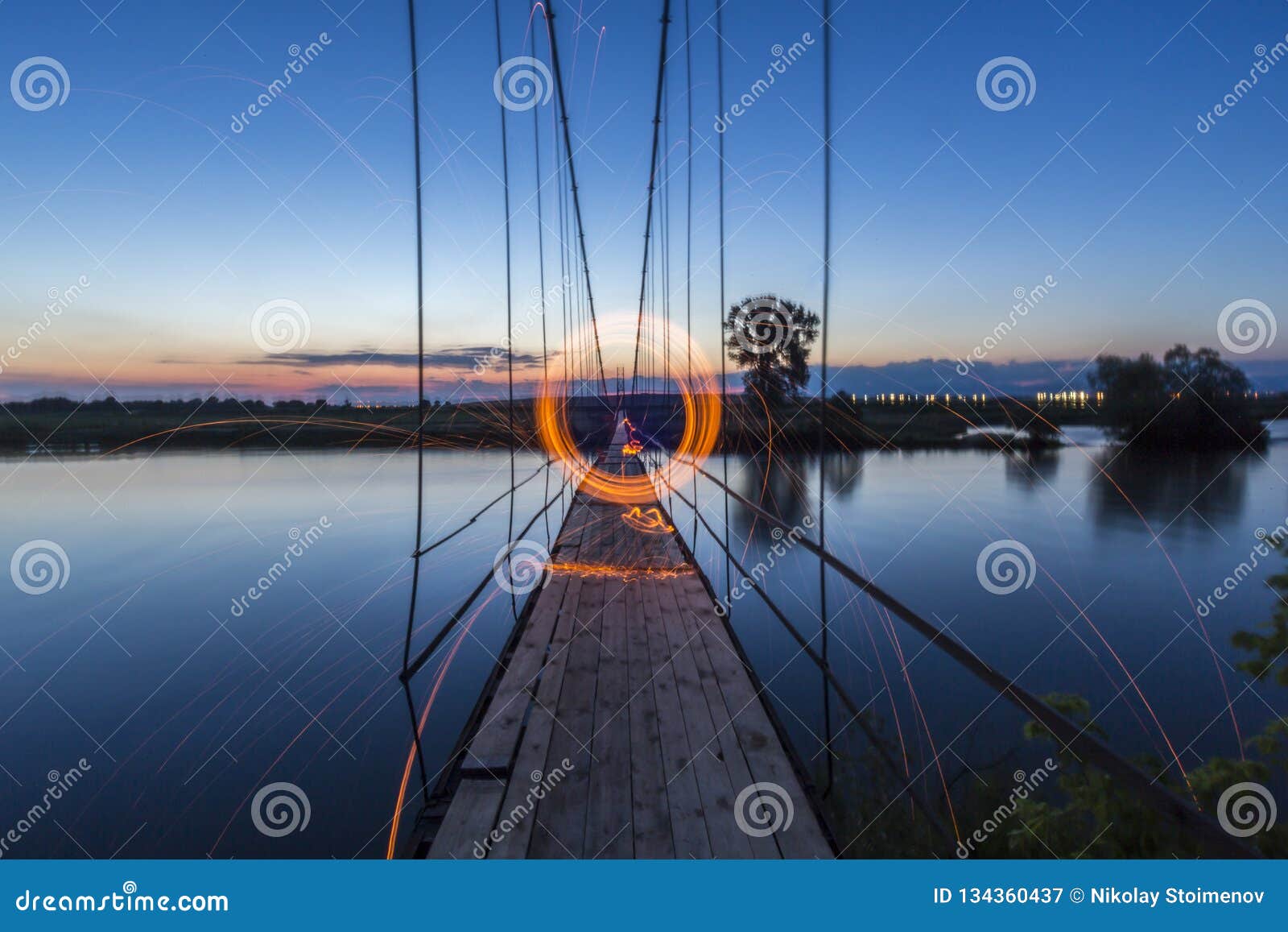 Espacio Y Tiempo Porta Del Canal Imagen de archivo - Imagen de escénico ...