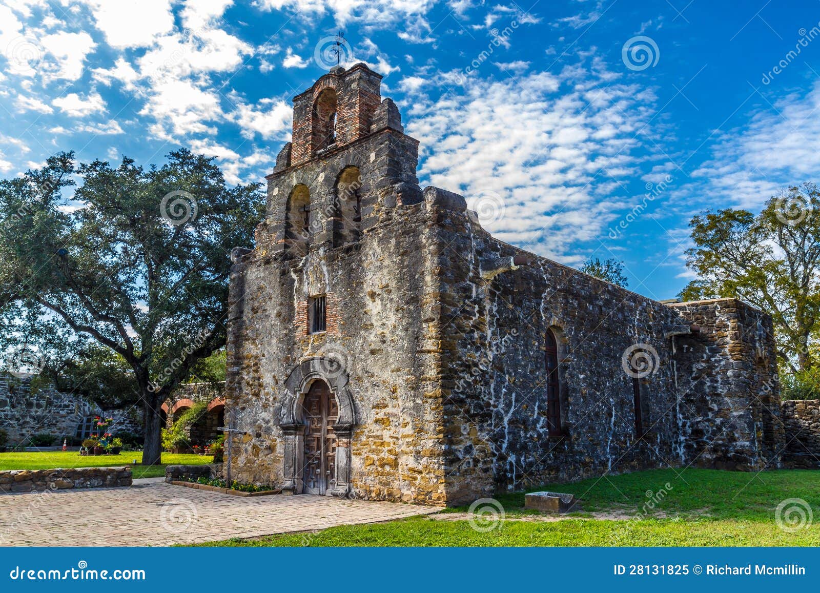 Espada Spanish Mission, TX stock image. Image of rock - 28131825