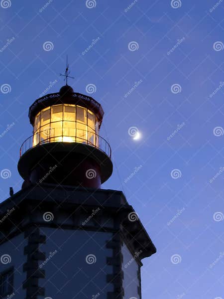 Espichel Lighthouse at Dusk Stock Image - Image of shore, safety: 2186355