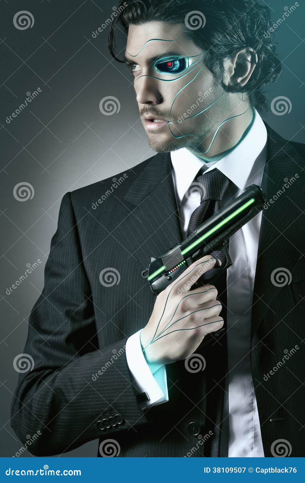 Espion de cyborg image stock. Image du noir, canon, machine - 38109507