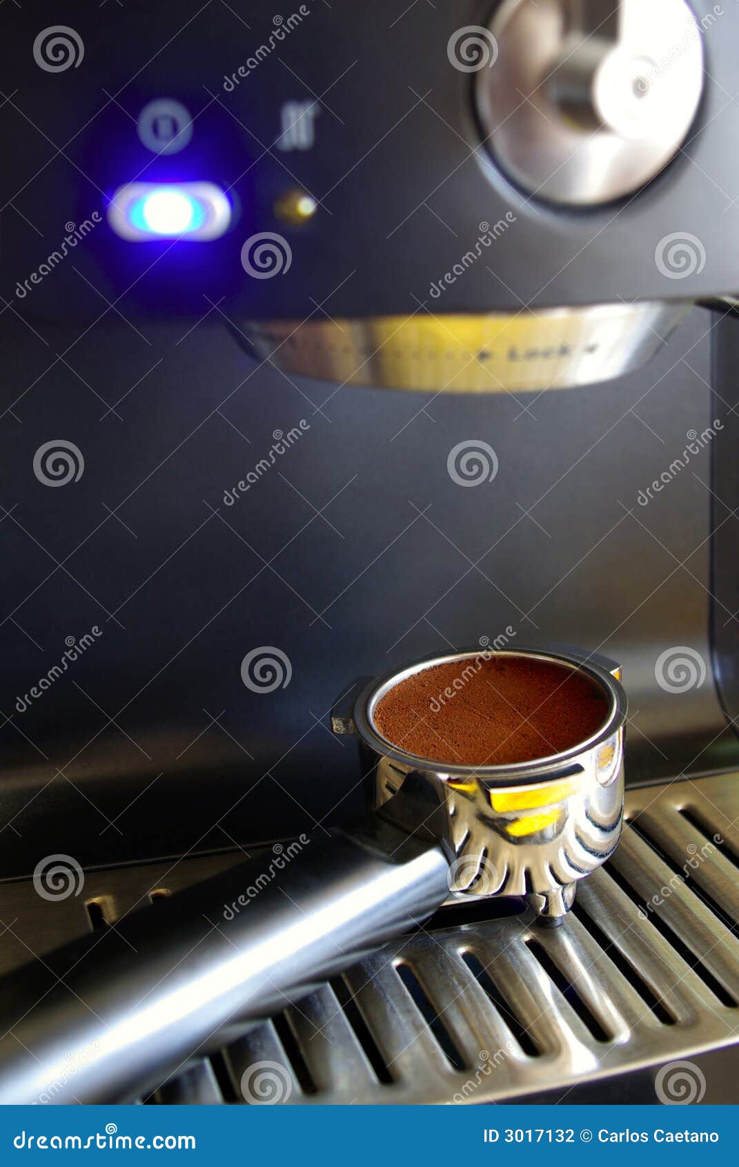 Espresso Dose stock photo. Image of espresso, steam, holder - 3017132