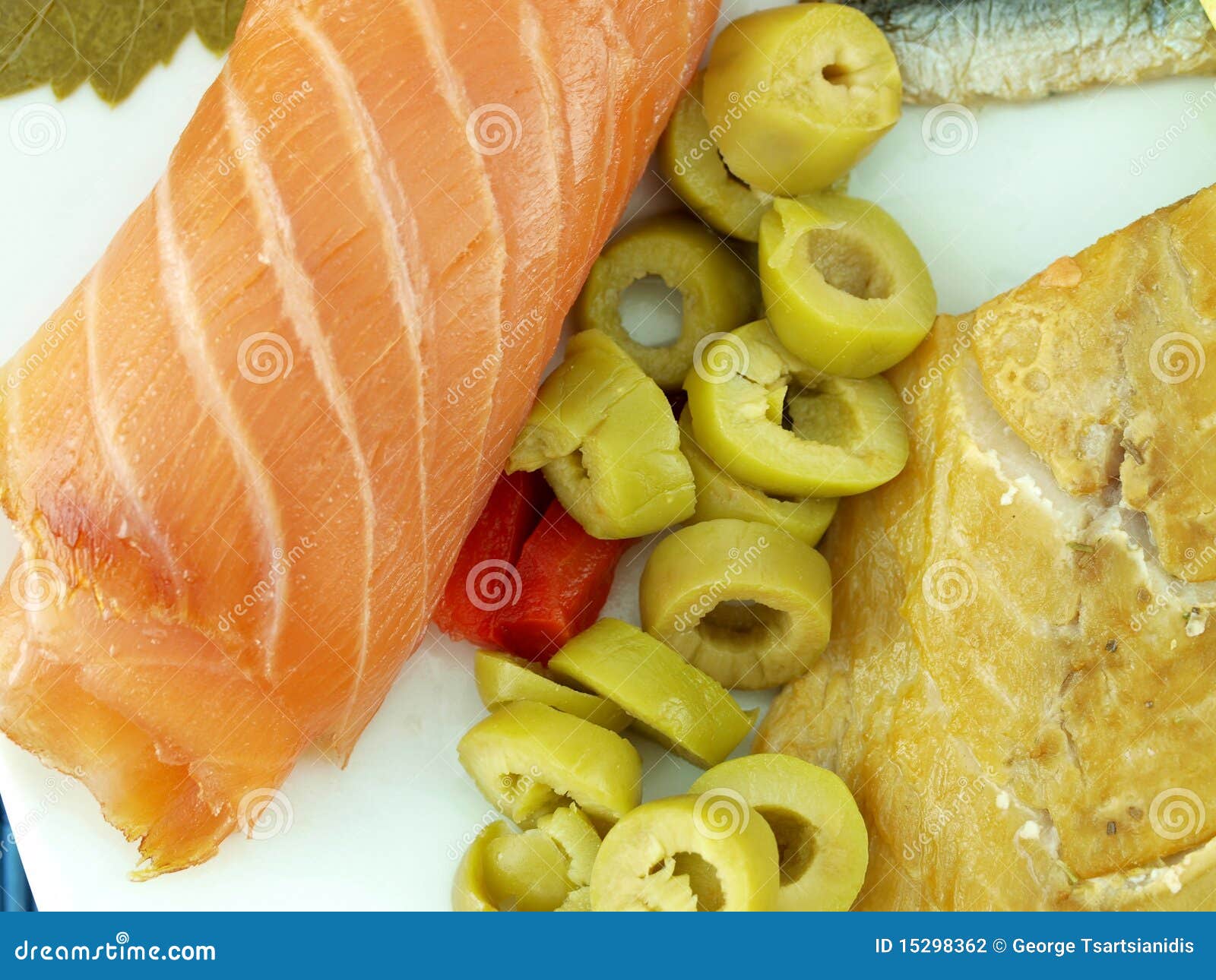 Essbare Meerestiere stockfoto. Bild von einstellen, fische - 15298362