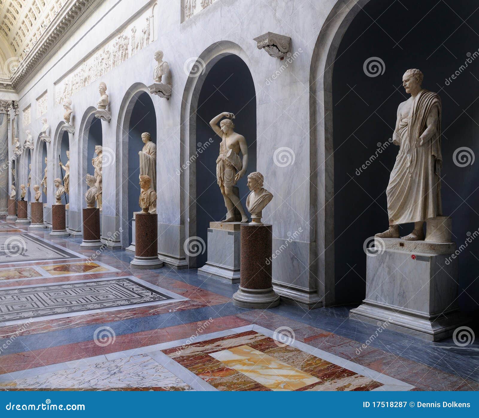 Estátuas Romanas No Museu De Vatican Fotografia Editorial - Imagem de ...