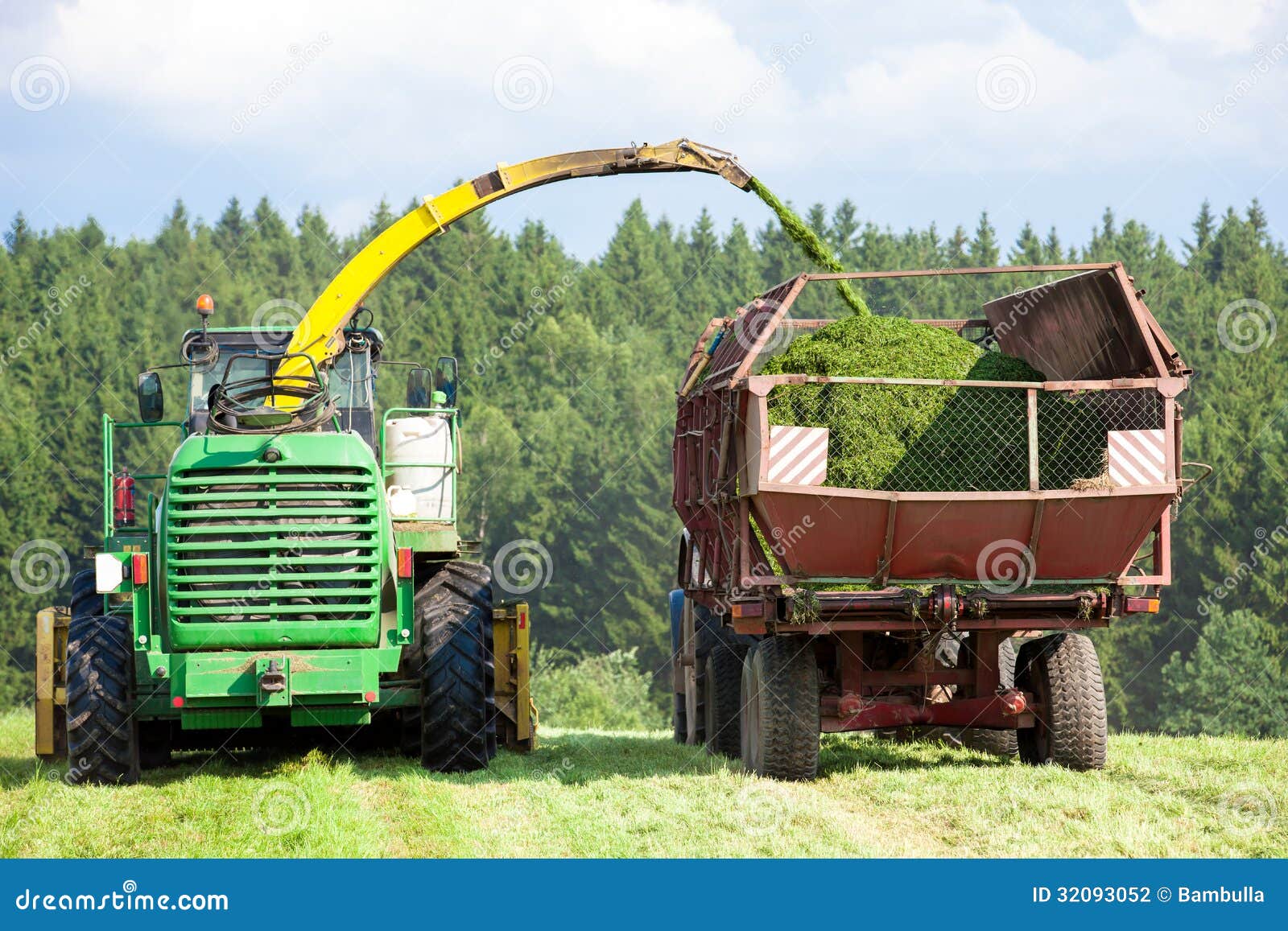 Estación del ensilaje foto de archivo. Imagen de croplante - 32093052