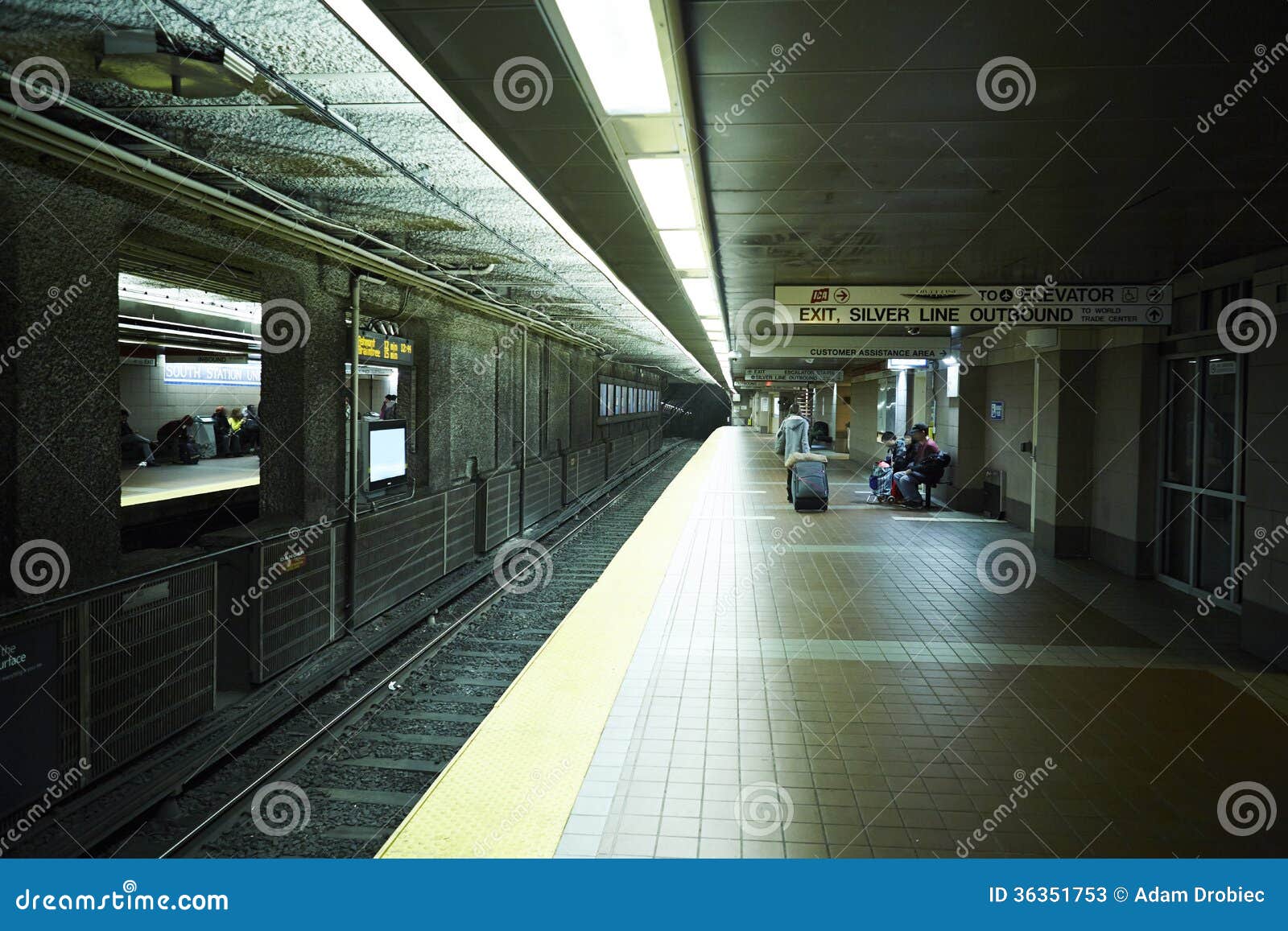 Estación Del Metro De Boston Foto de archivo editorial - Imagen de ...
