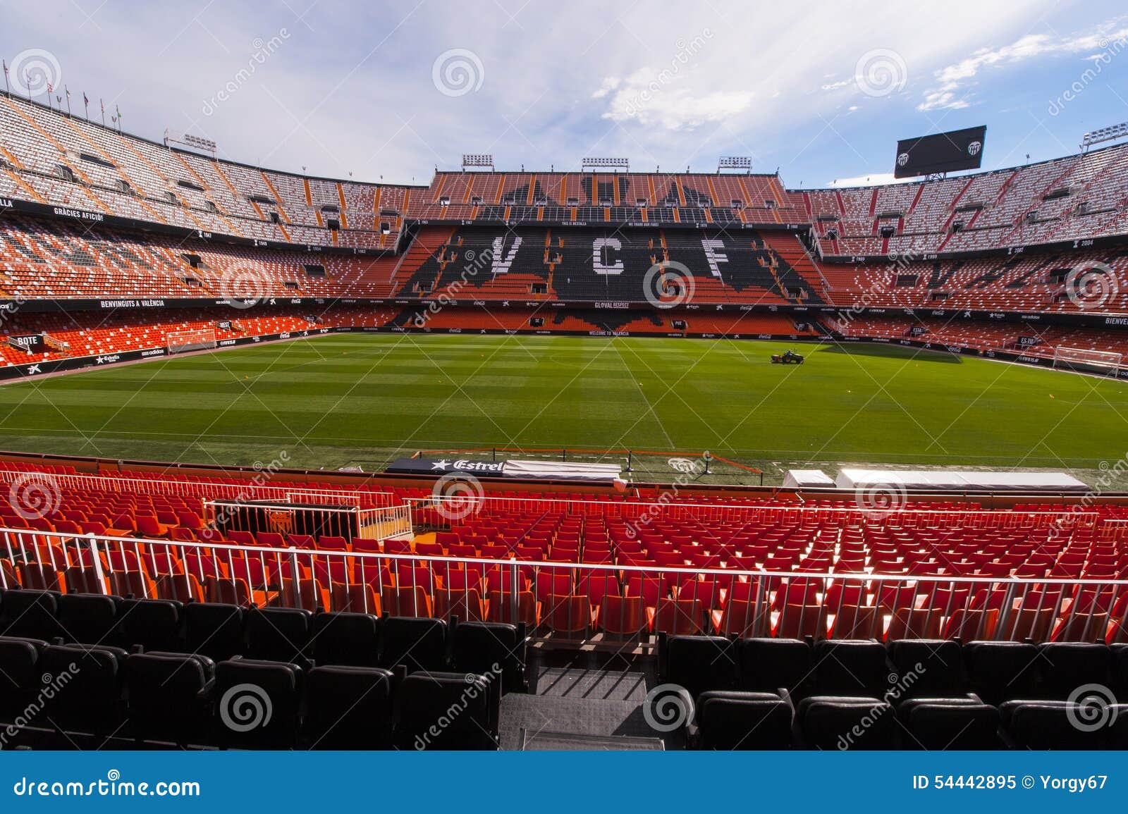 Estadio de Mestalla imagen editorial. Imagen de tribuna - 54442895