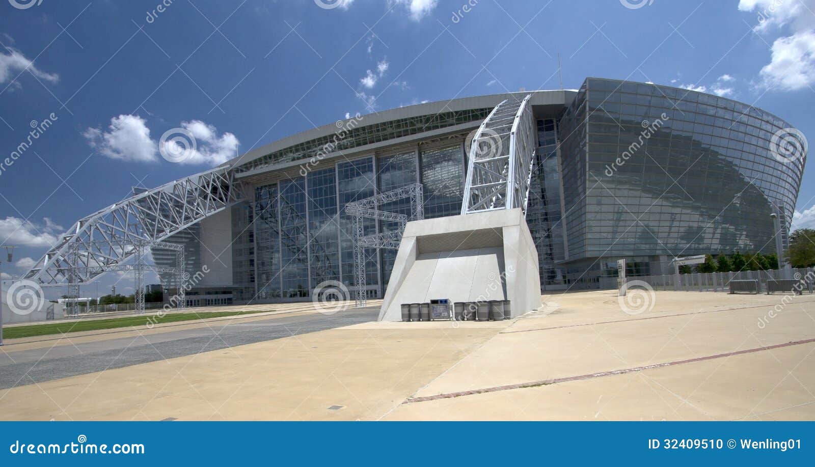 Estadio Hermoso Del Vaquero Del Edificio Imagen editorial - Imagen de ...