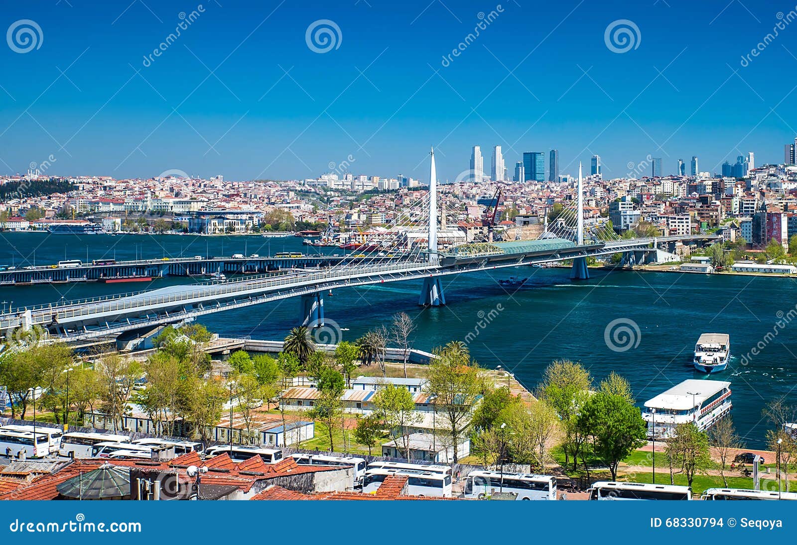 Estambul La Capital De Turquía Foto de archivo - Imagen de recorrido ...