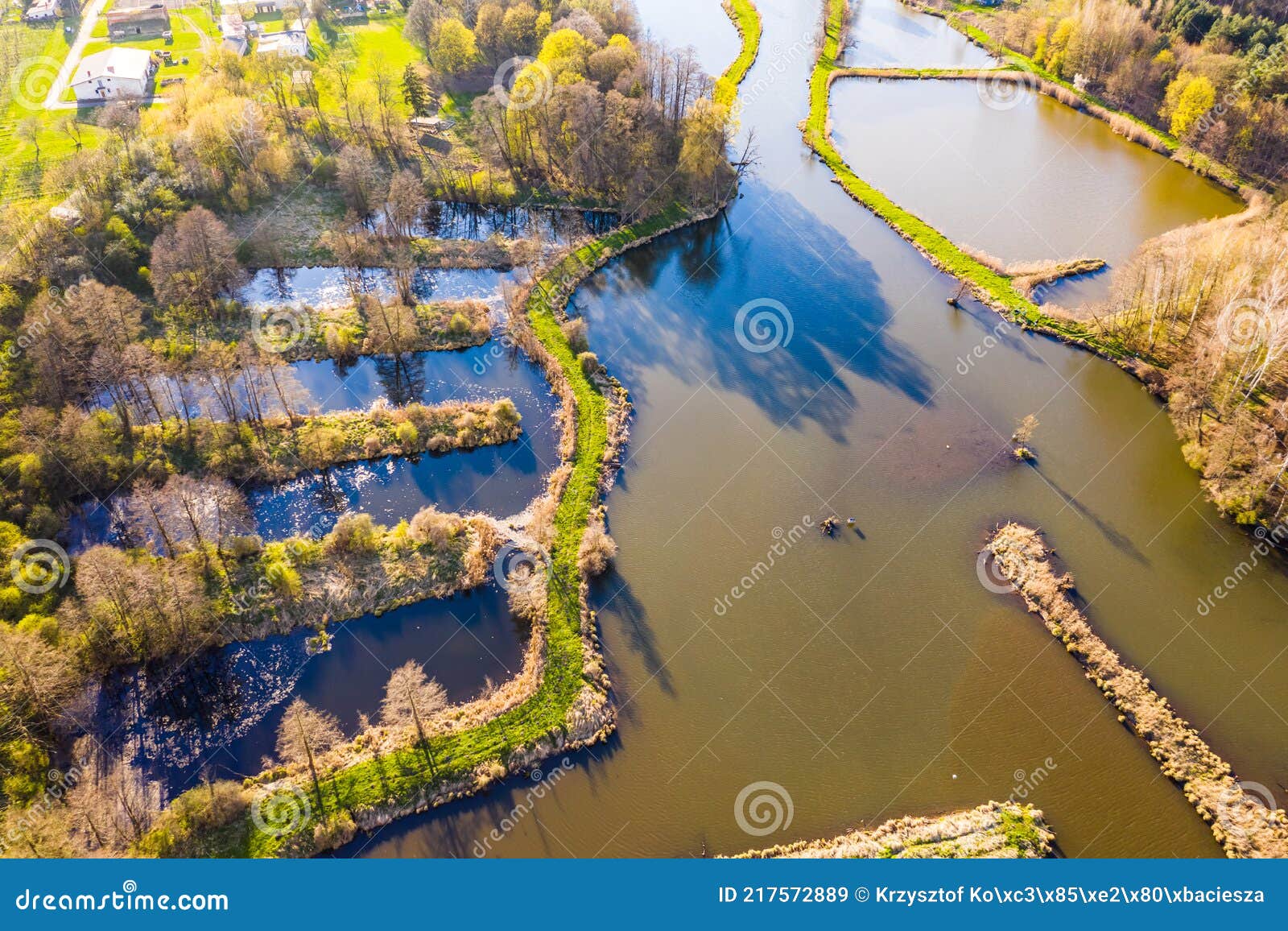 Estanques En El Pueblo De Strobow Imagen de archivo - Imagen de aldea ...