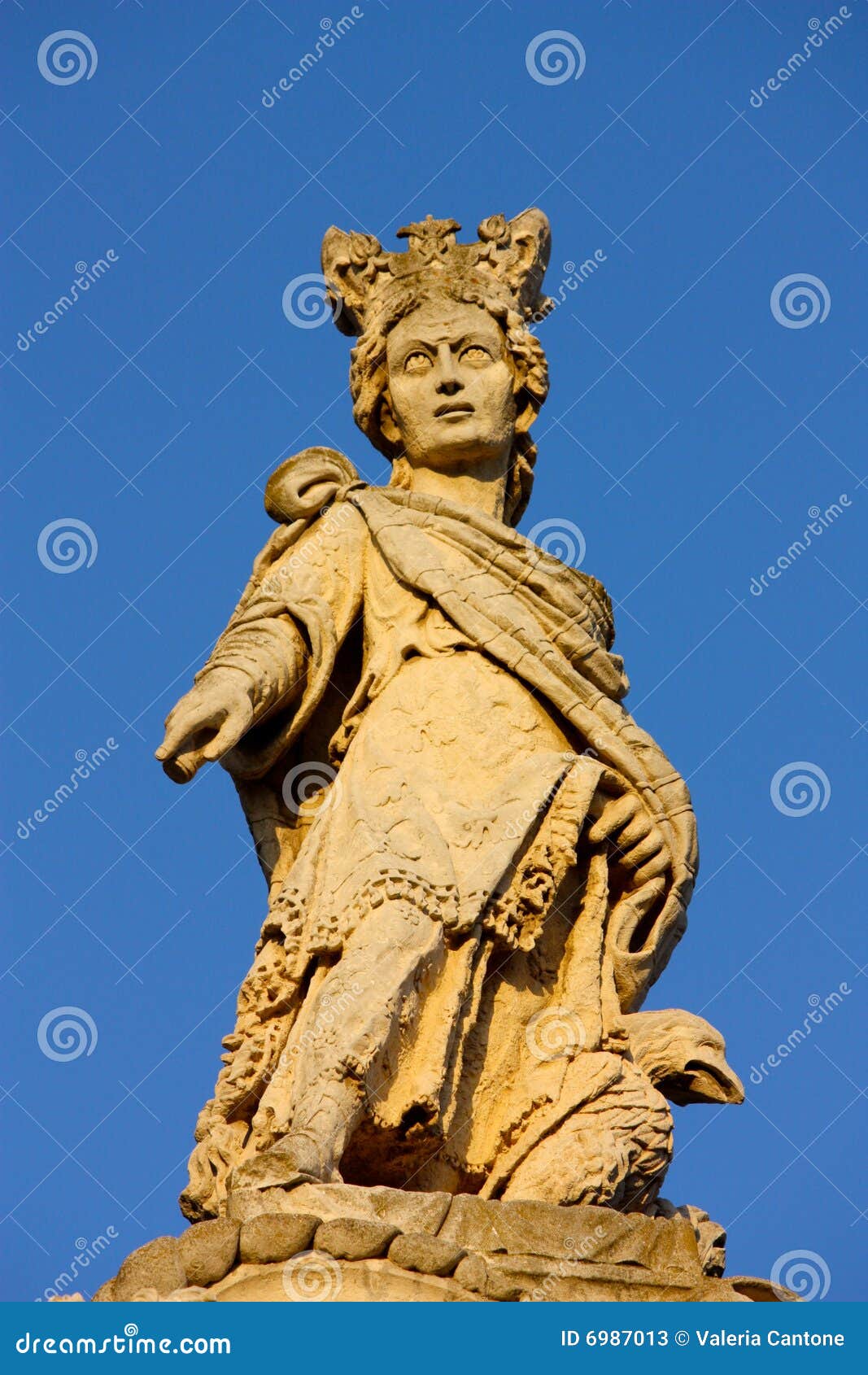 Estatua Barroca En Lecce, Italia Imagen de archivo - Imagen de sunset ...