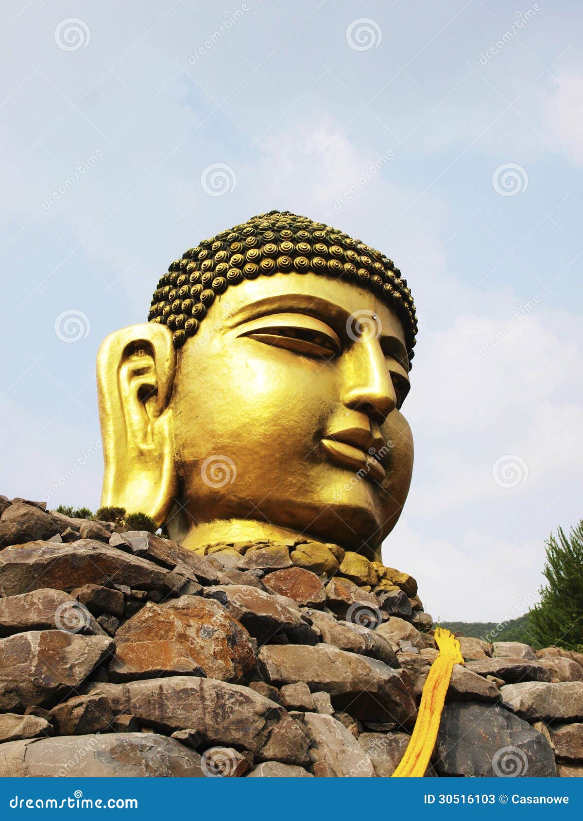 ESTATUA DE BUDA imagen de archivo. Imagen de oriental - 30516103