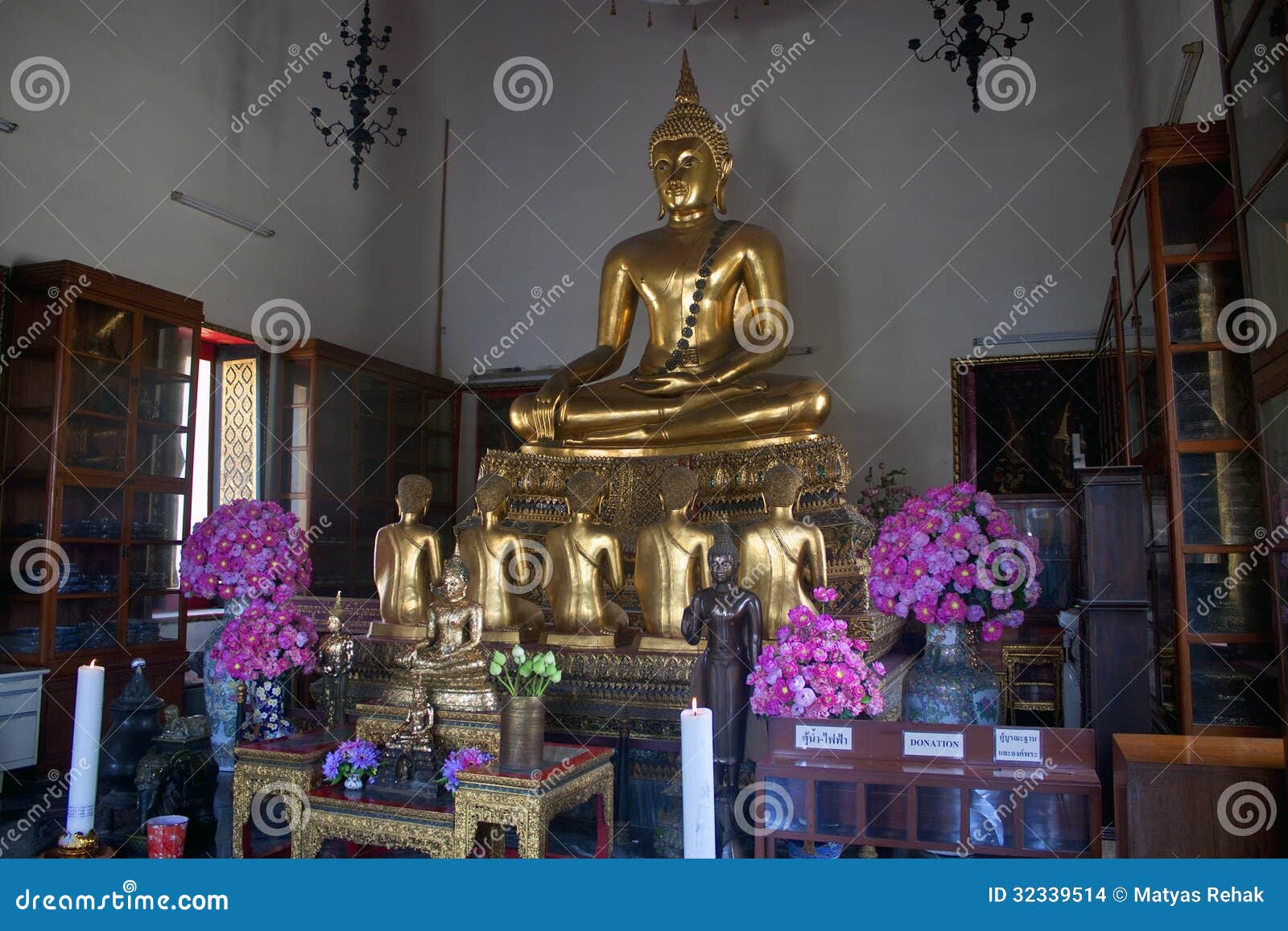 Estatua de Buda foto de archivo. Imagen de real, detalle - 32339514