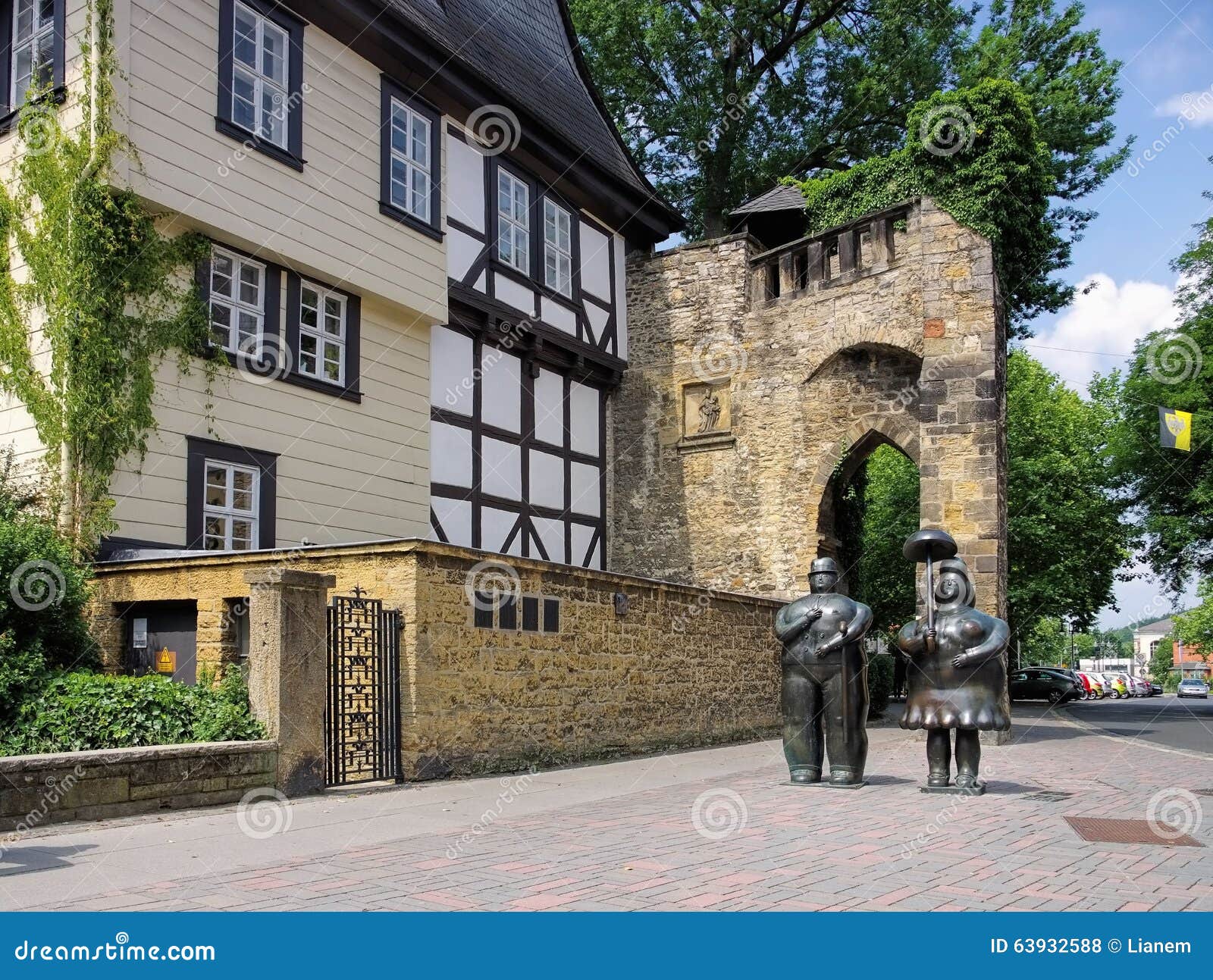 Estatua de Goslar foto de archivo. Imagen de enmaderado - 63932588