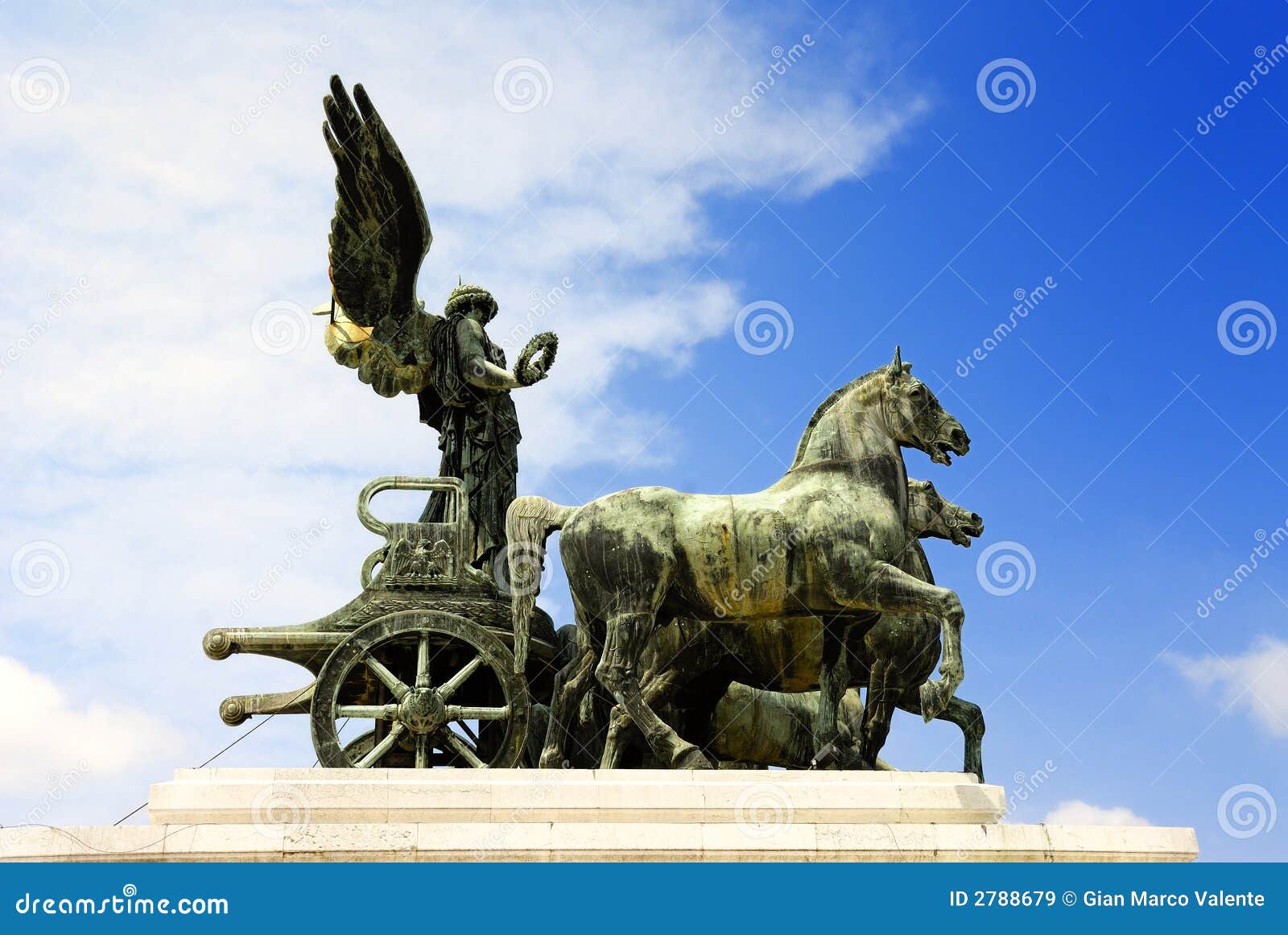 Estatua De La Diosa De Victoria Imagen de archivo - Imagen de bronce ...